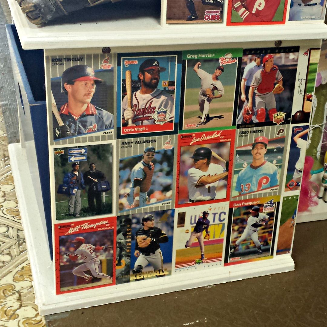 Sports Card Bookcase : 4 Steps (with Pictures) - Instructables