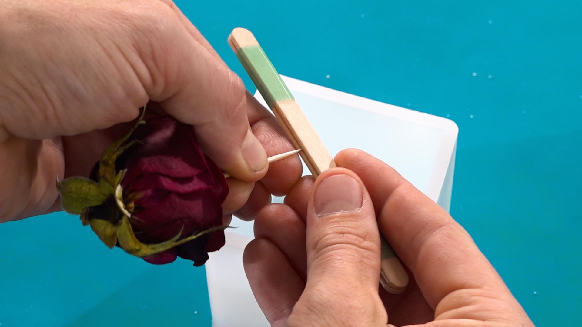 How to Cast Flowers in Epoxy Resin - DIY Resin Rose Paperweight! : 8 ...