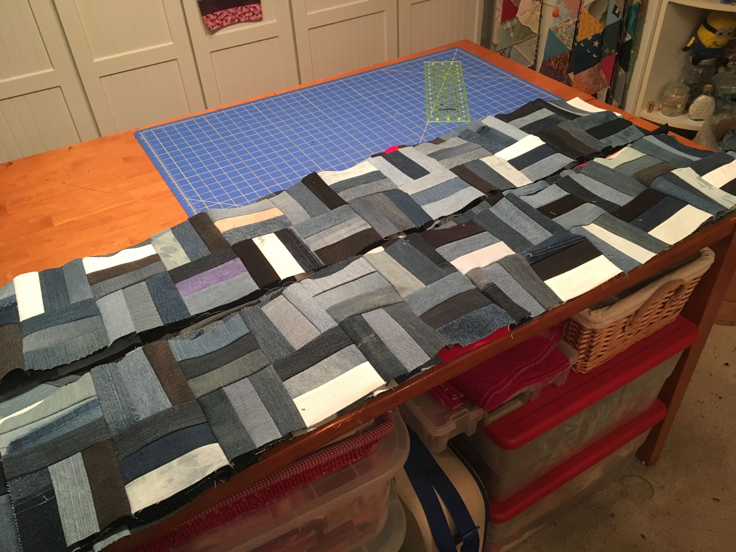 Denim Crazy Rails for Warmth : 8 Steps (with Pictures) - Instructables