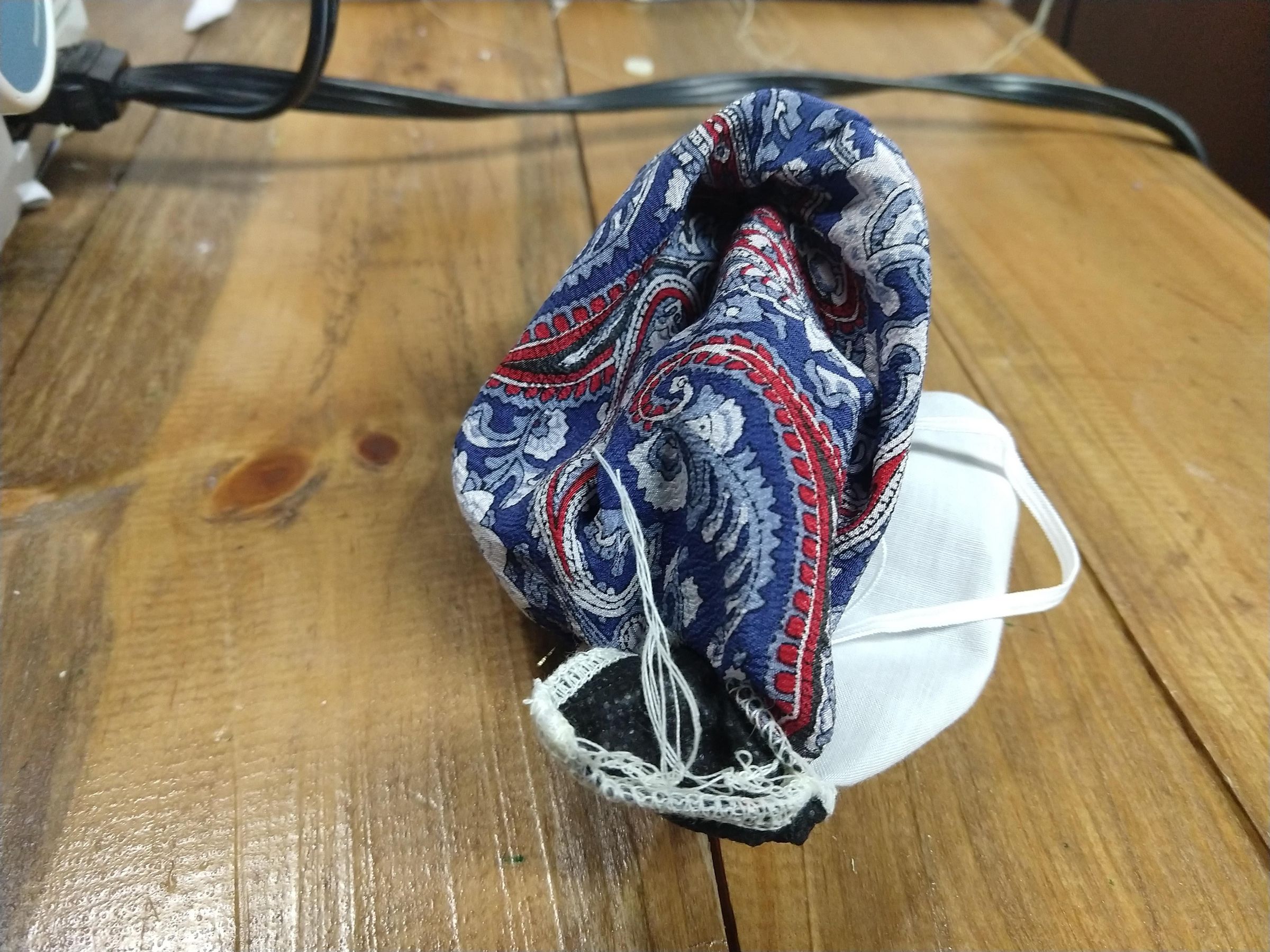 Diamond Fitted Facemask : 7 Steps - Instructables