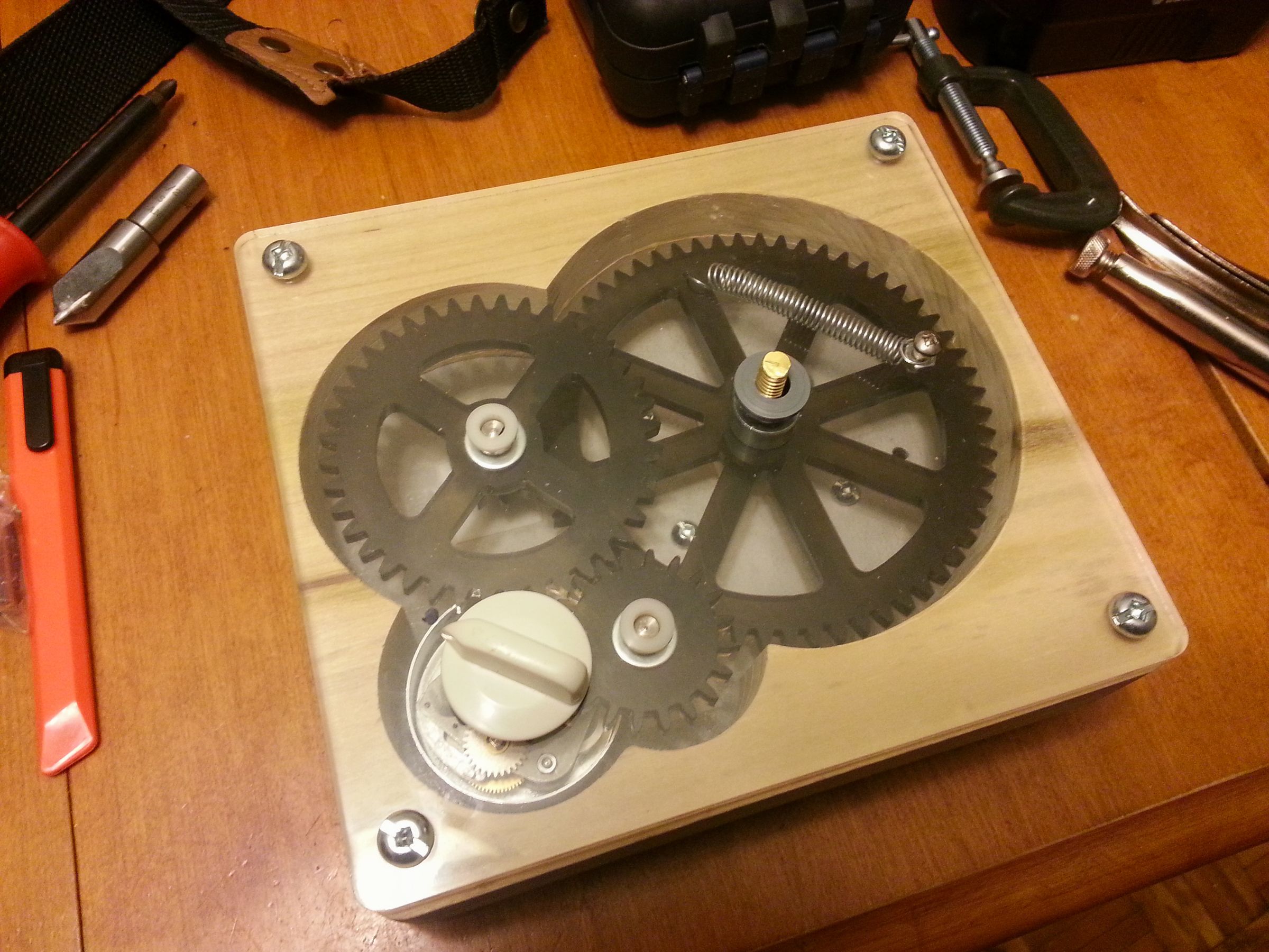 Mechanical Wind-Up Star Tracker for Astro-Photography : 5 Steps ...