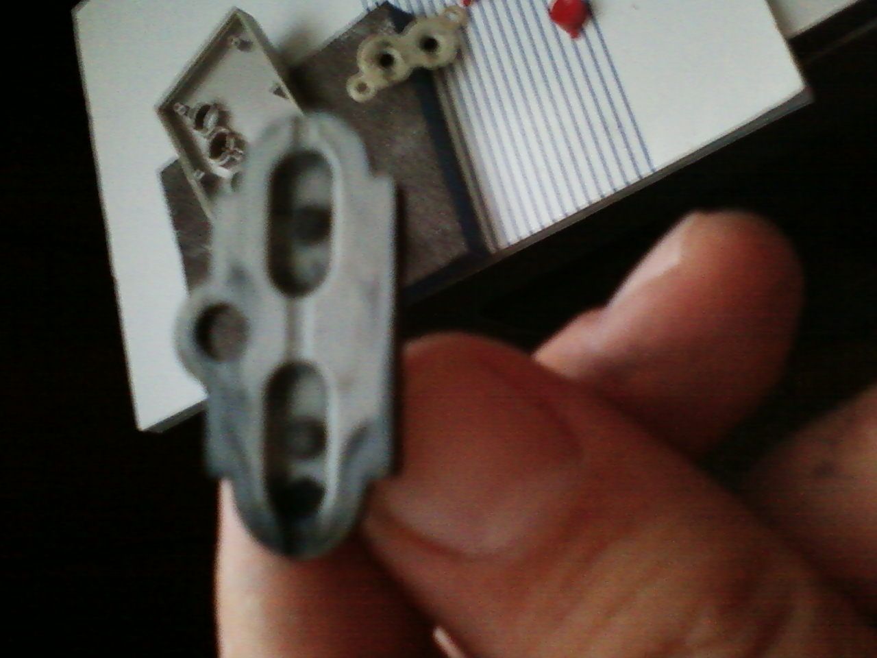 HOW TO REPAIR a BROKEN NES CONTROLLER : 4 Steps - Instructables