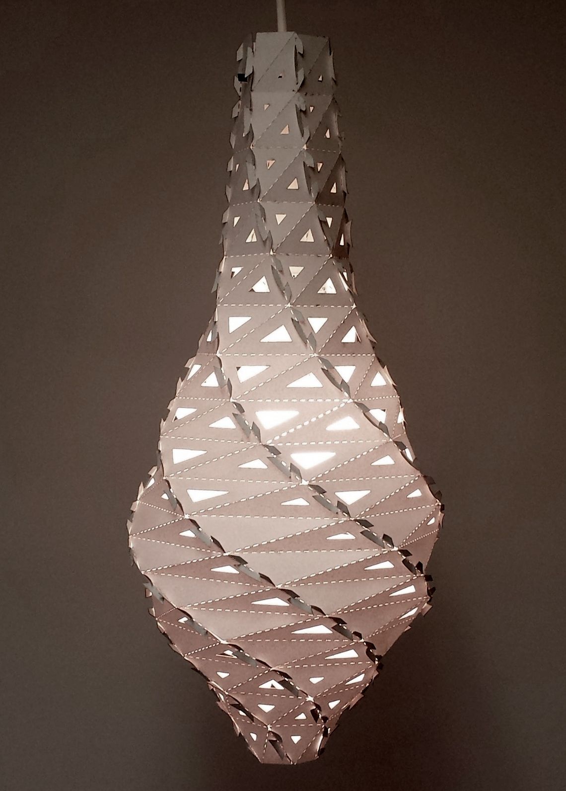 Parametric Twisted Lamp : 8 Steps (with Pictures) - Instructables