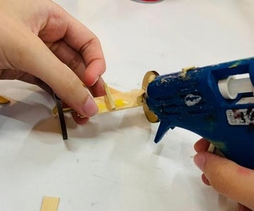 Carrinho De Elástico : 9 Steps - Instructables