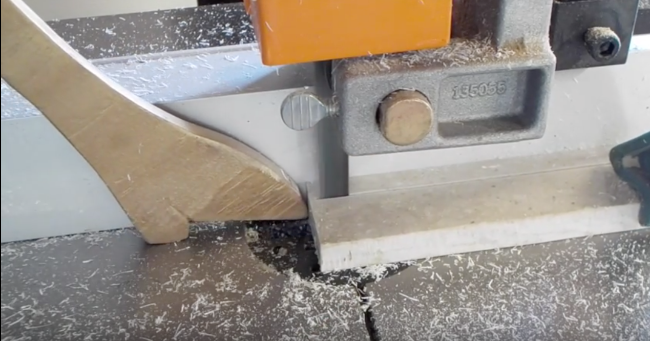Sharpening Jig for Woodturning Gouges : 7 Steps (with Pictures ...