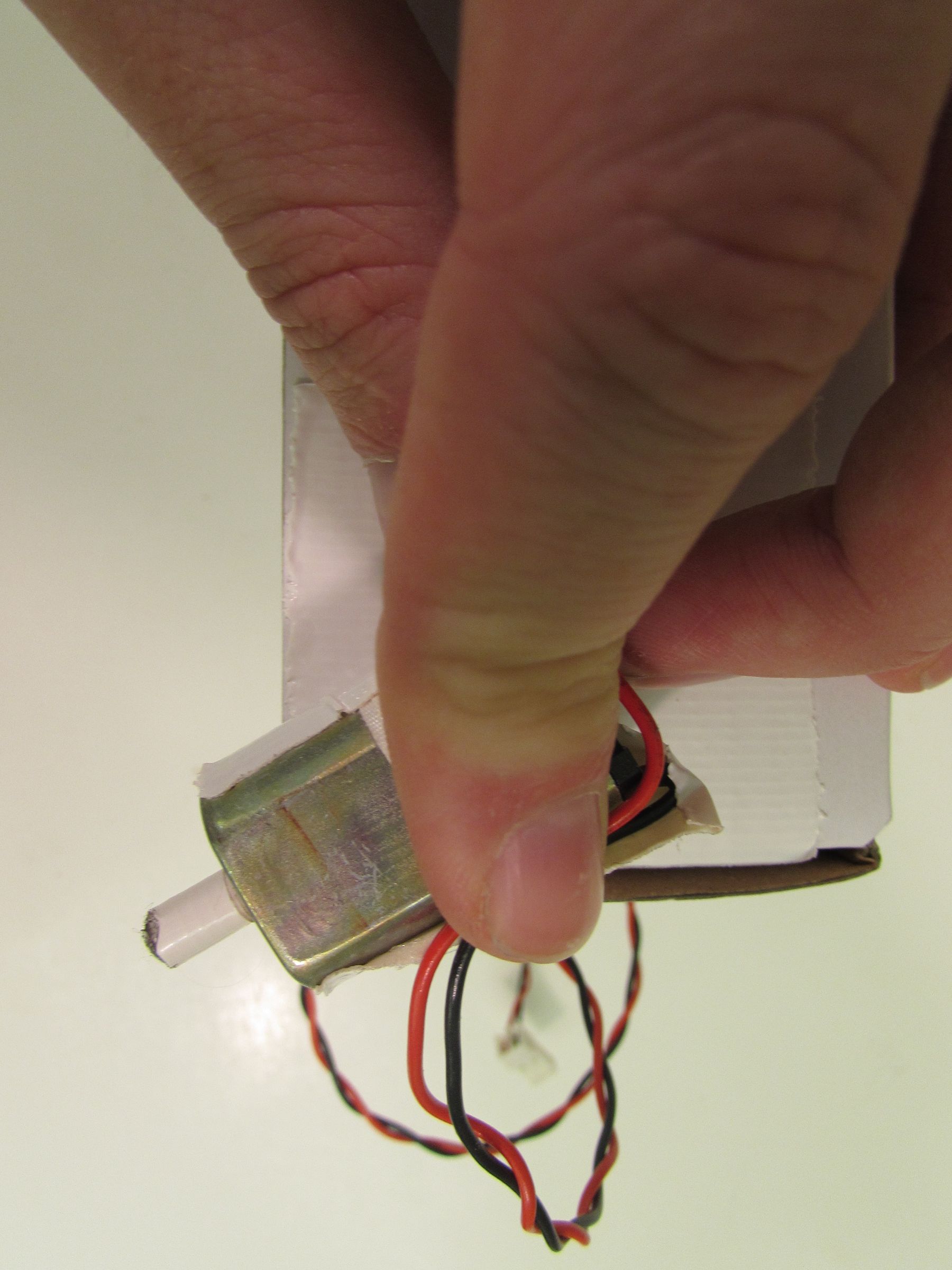 Cardboard Chassis for Cheap Robots 1: Boxbot : 10 Steps (with Pictures ...