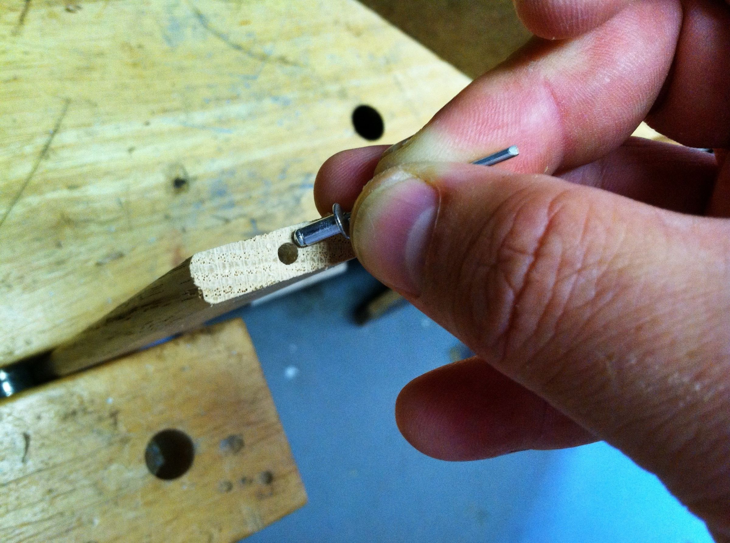 Keep Your Drawers From Falling Down : 6 Steps - Instructables