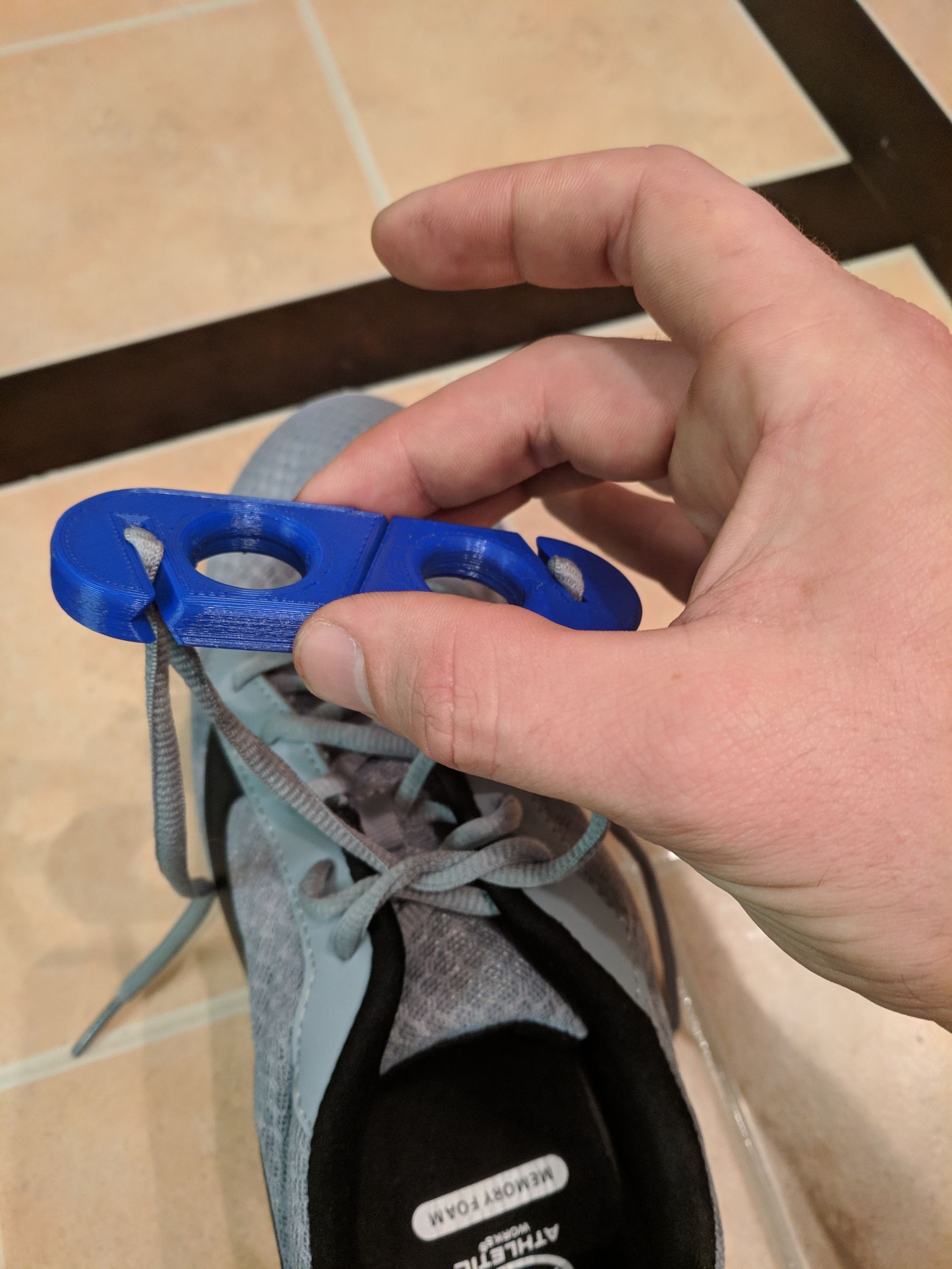 How To: Tie Your Shoes With One Hand : 10 Steps - Instructables