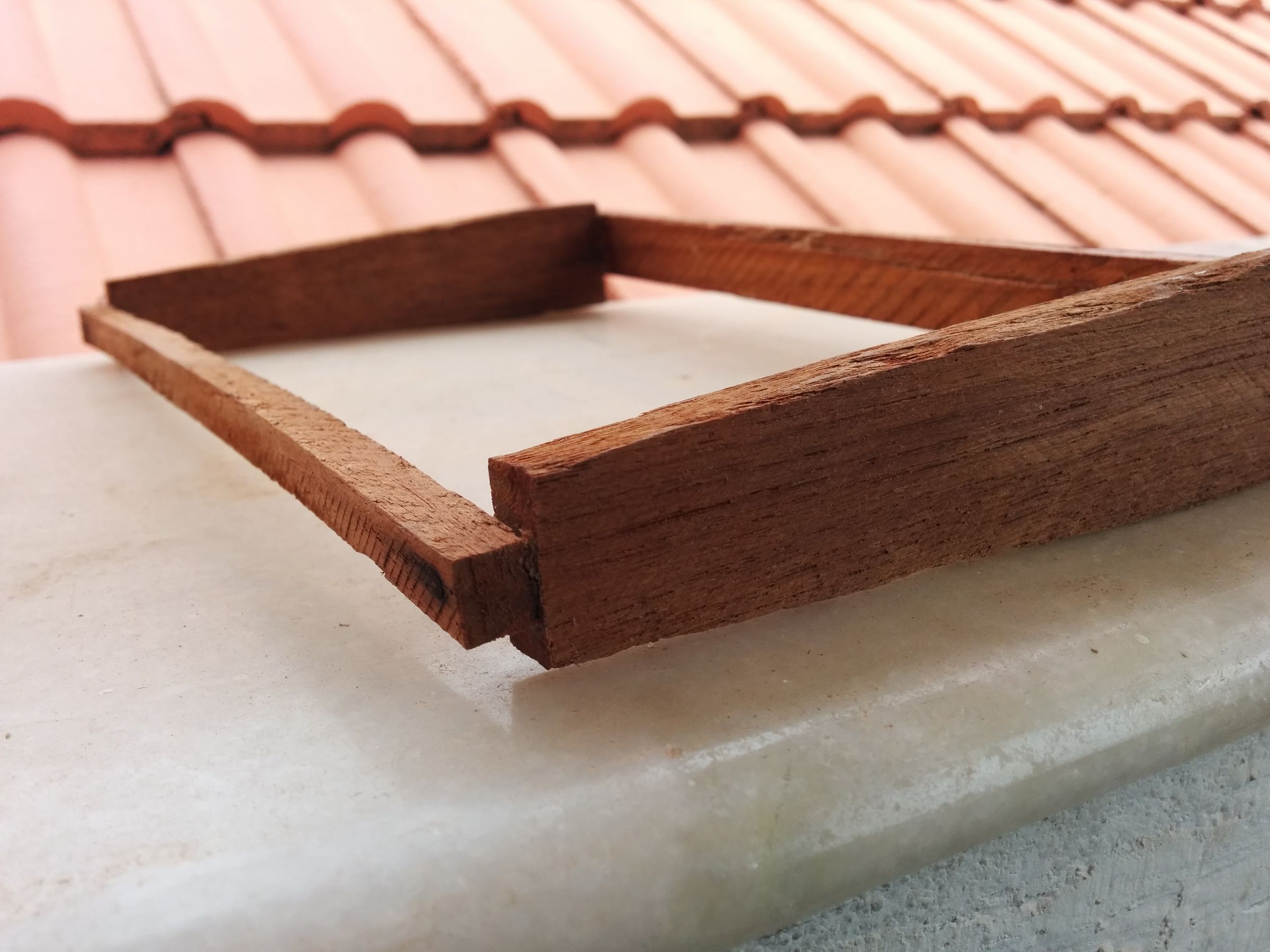 Build a Beekeeper’s Hive (Artificial Hive) : 8 Steps (with Pictures ...