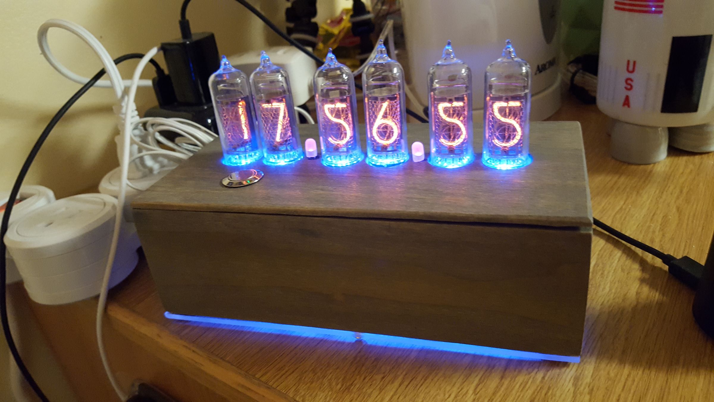 The Tesla Meets Edison Nixie Clock : 8 Steps (with Pictures ...