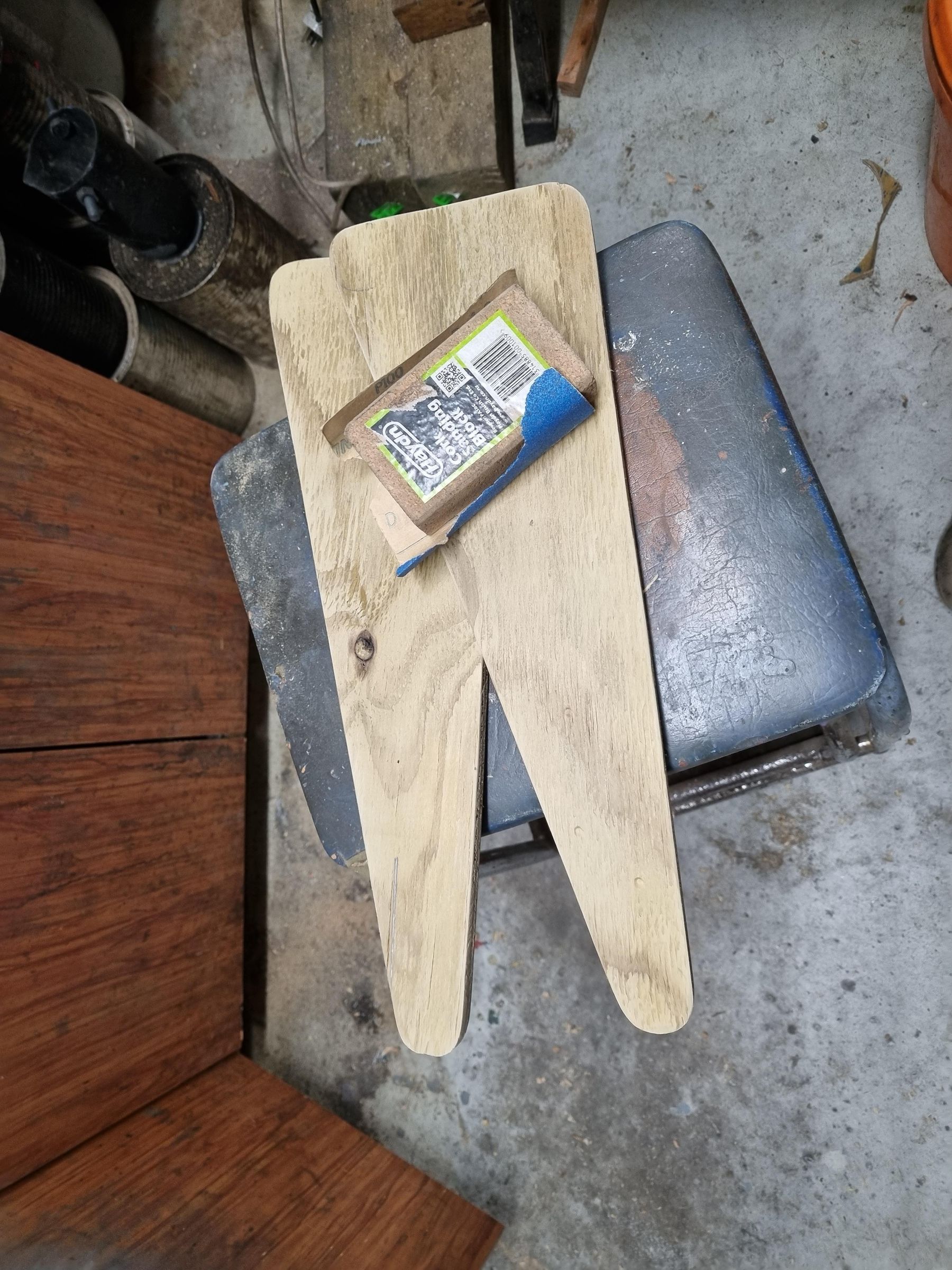 Cat Scratch Wheel : 8 Steps (with Pictures) - Instructables