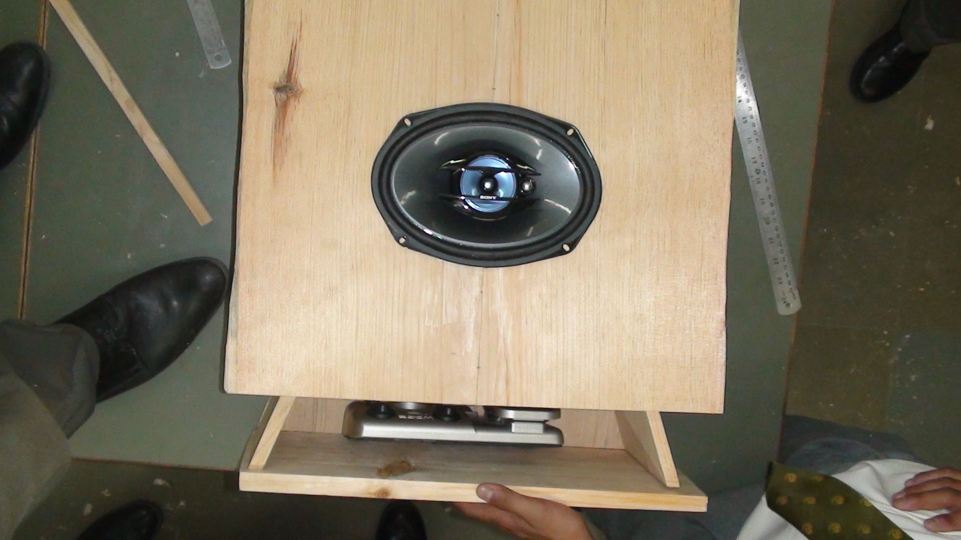 The 'Jam Stand': a Portable, Custom Guitar Amplifier & Stand : 16 Steps ...