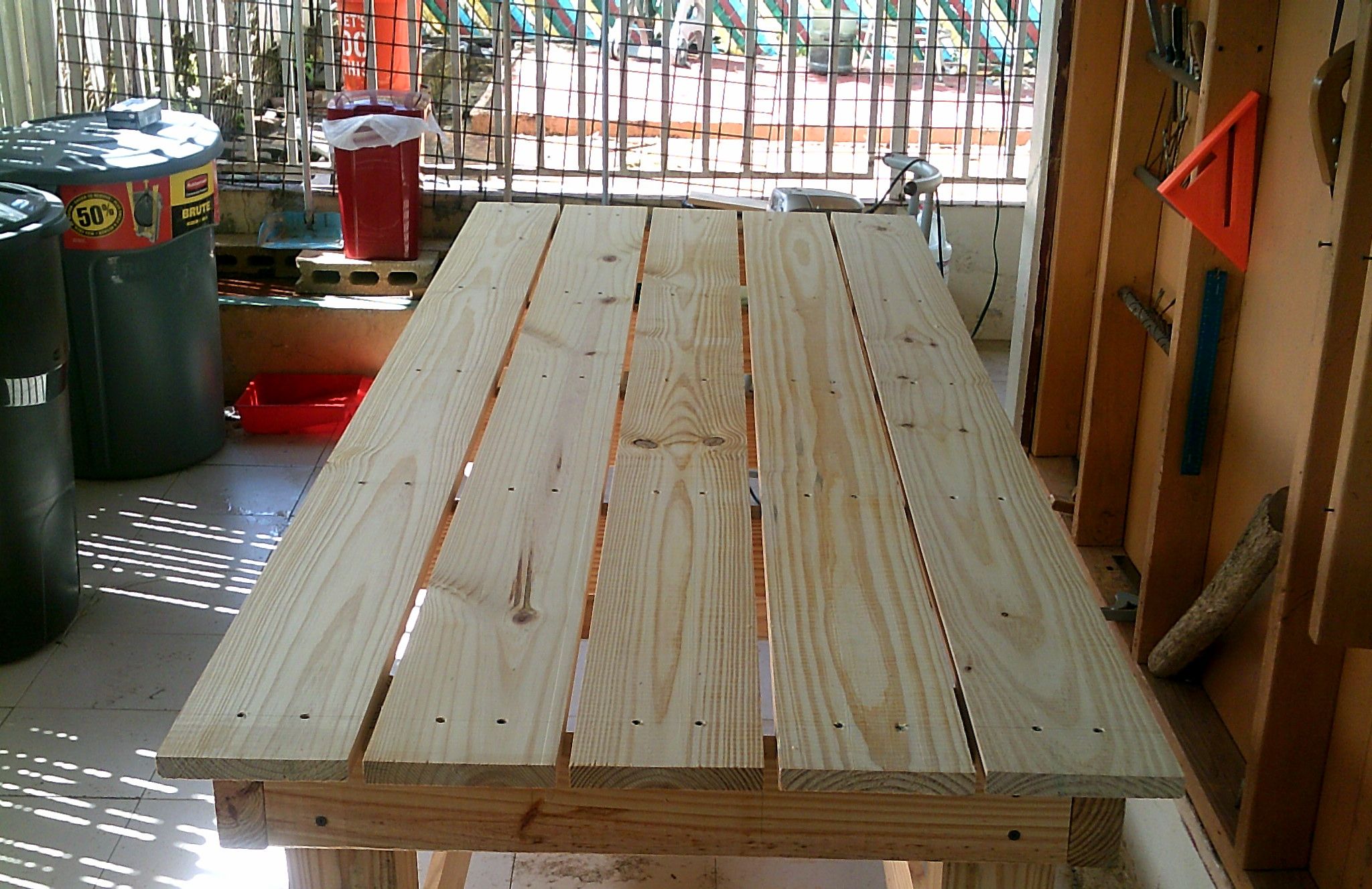 Make This Carving Workbench. : 32 Steps (with Pictures) - Instructables