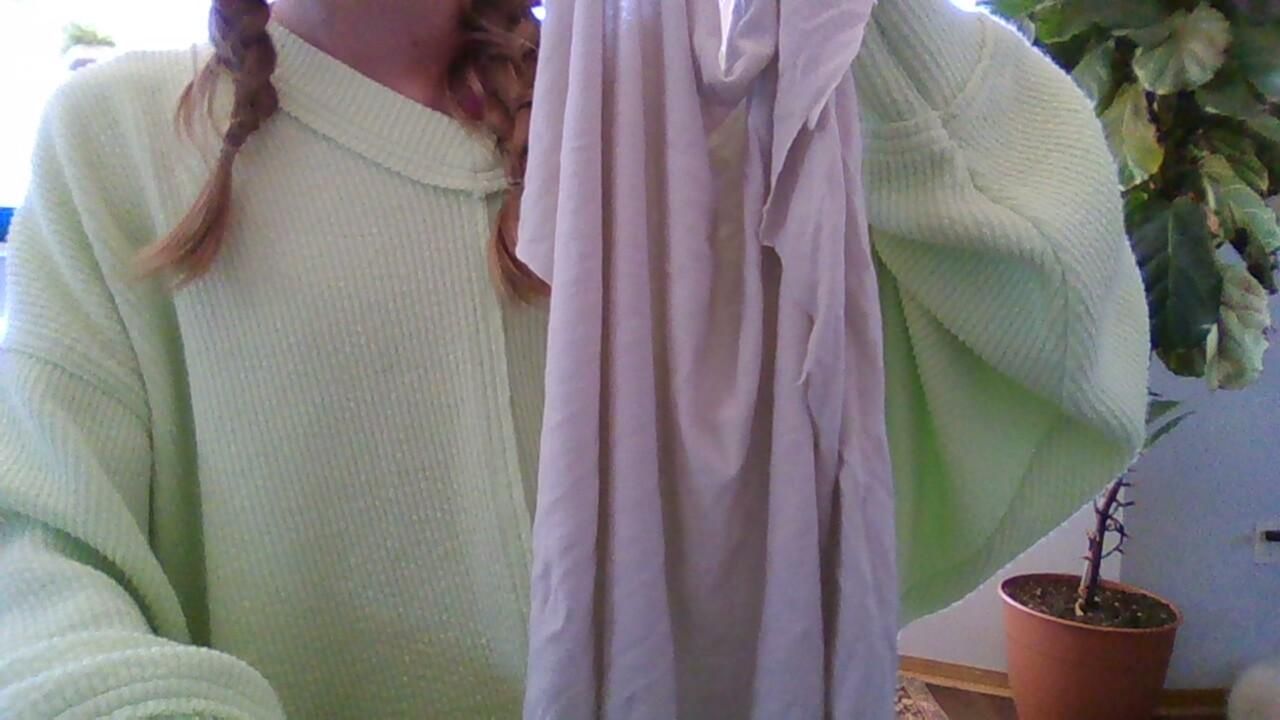 Handmade Fabric Parachute! : 9 Steps - Instructables