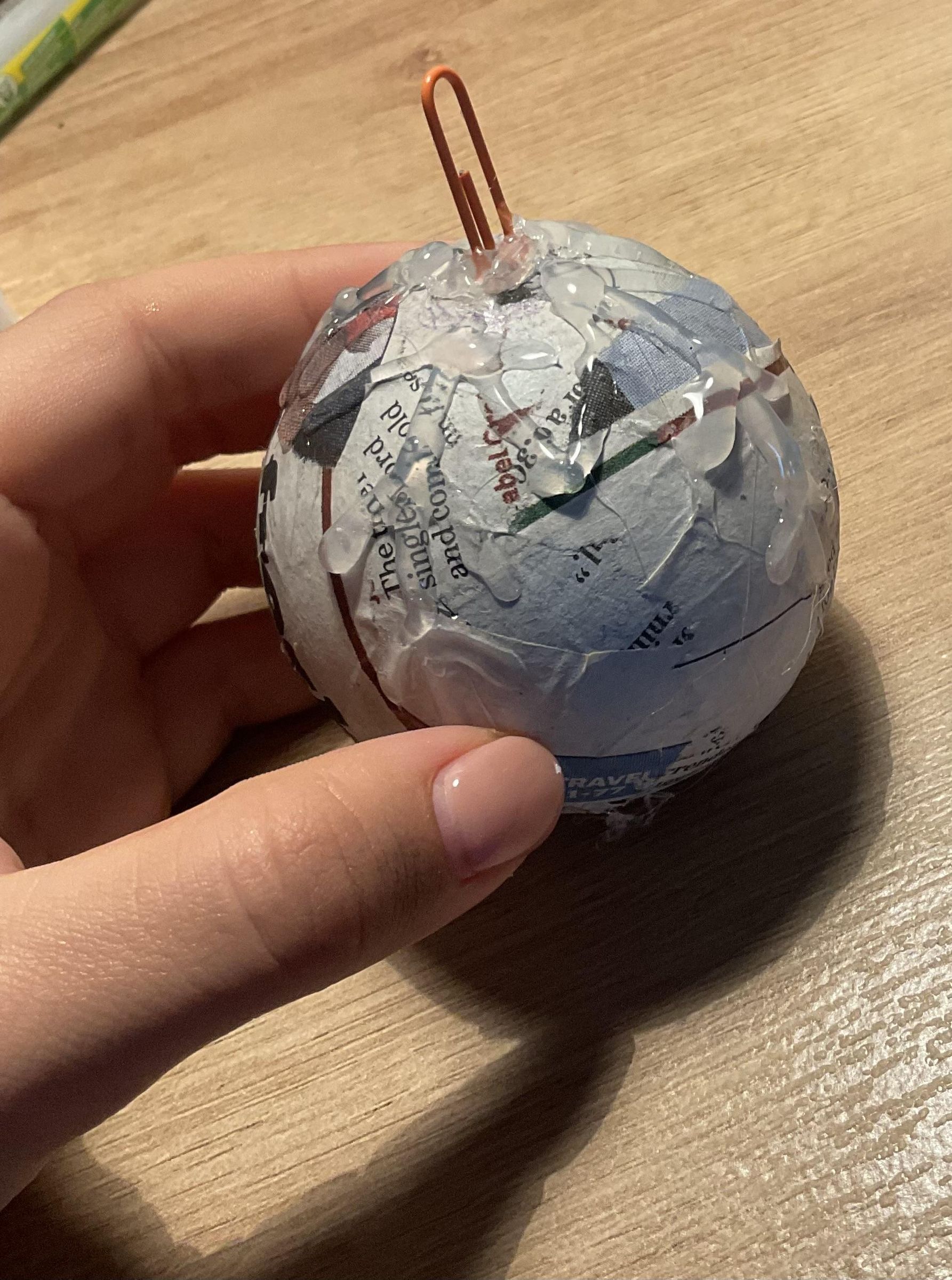 How to Make a Christmas Bauble Using Papier Mache : 12 Steps ...