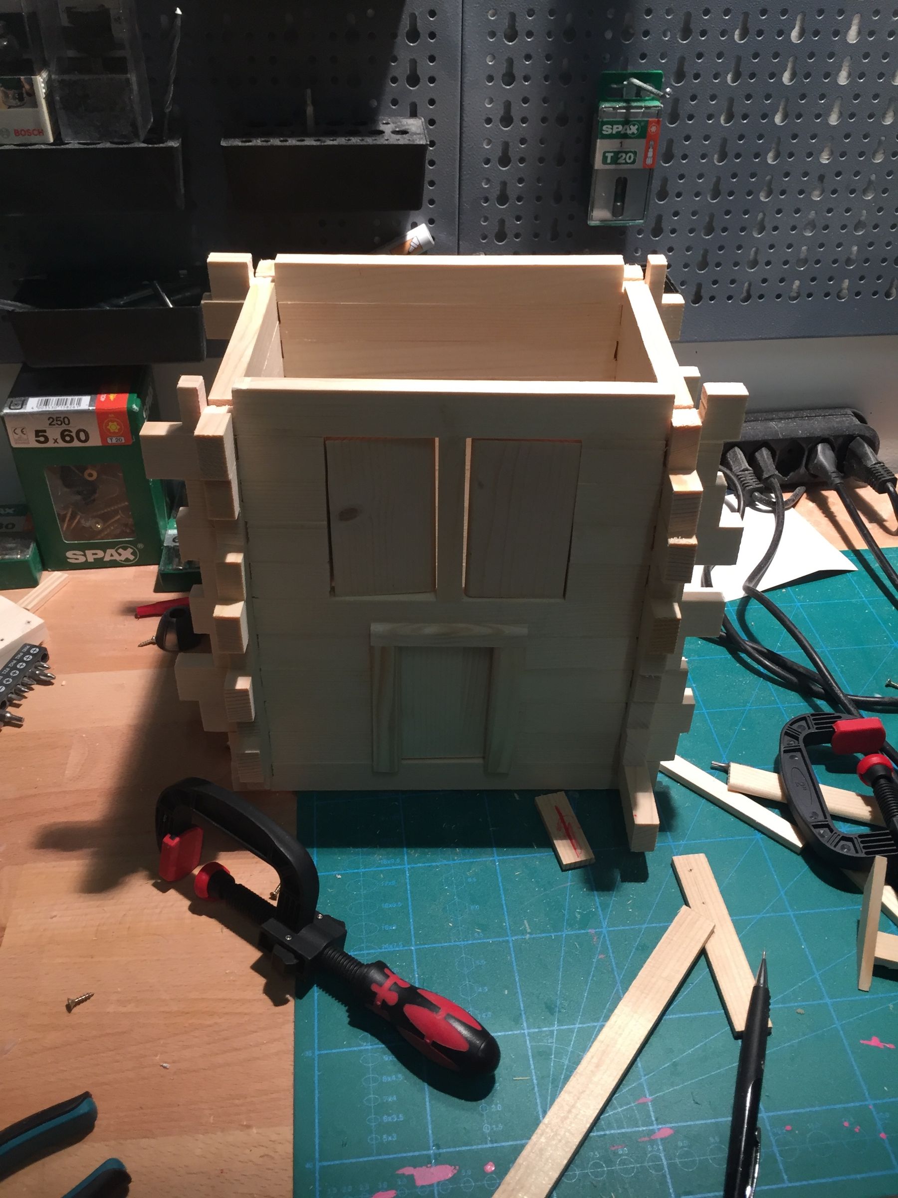 Create a Small Wood House : 10 Steps (with Pictures) - Instructables