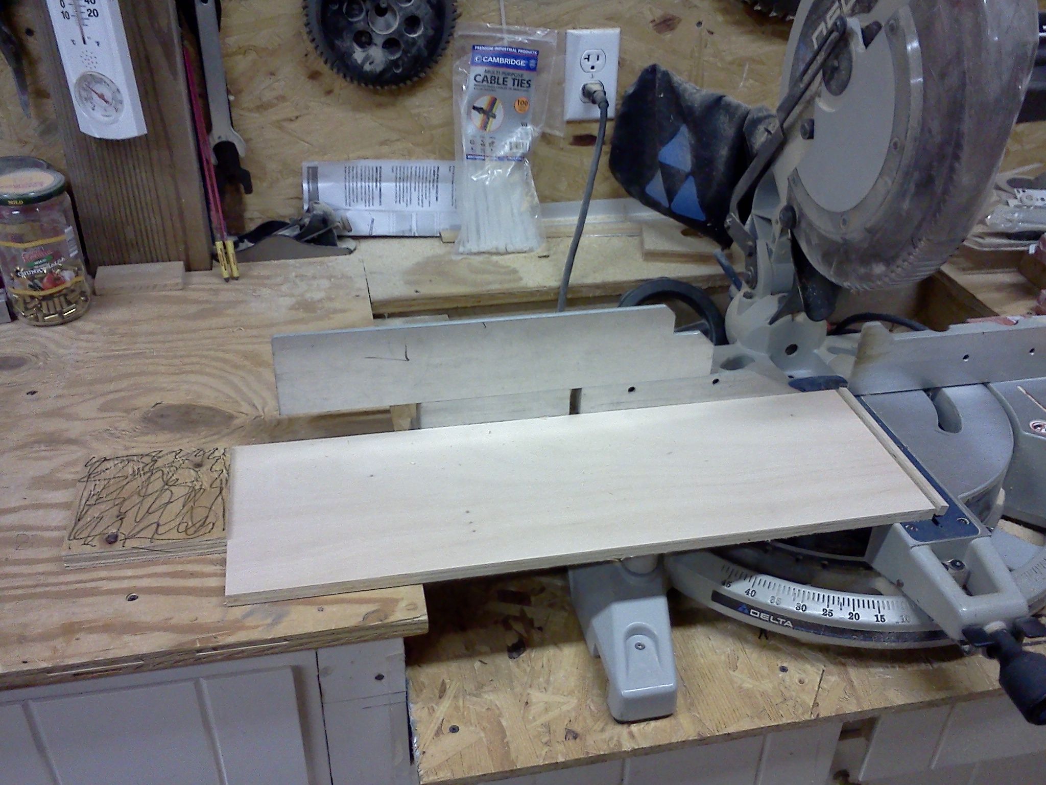 Platform Bed With Drawers : 8 Steps (with Pictures) - Instructables