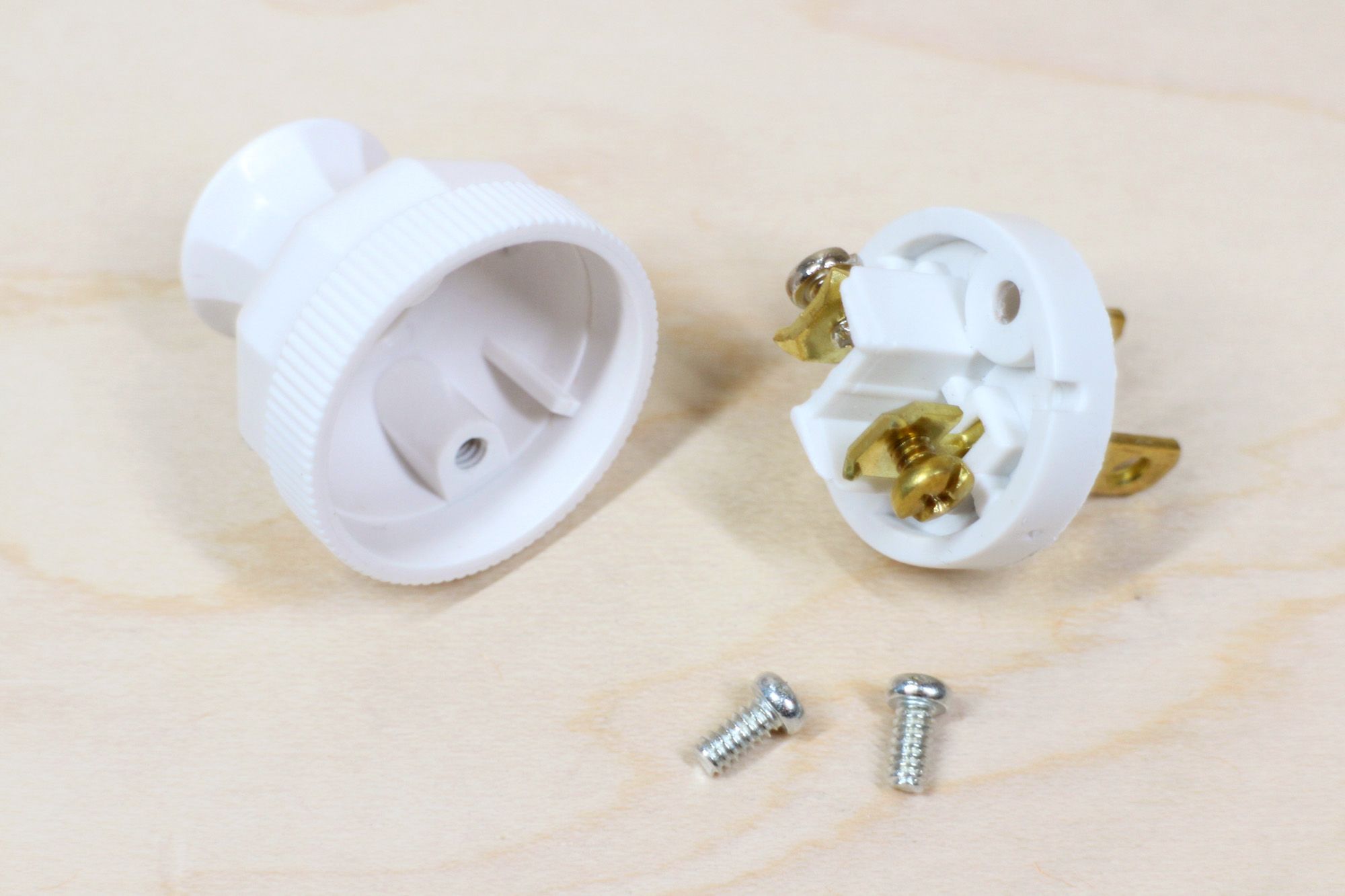 Wiring Plugs : 6 Steps - Instructables