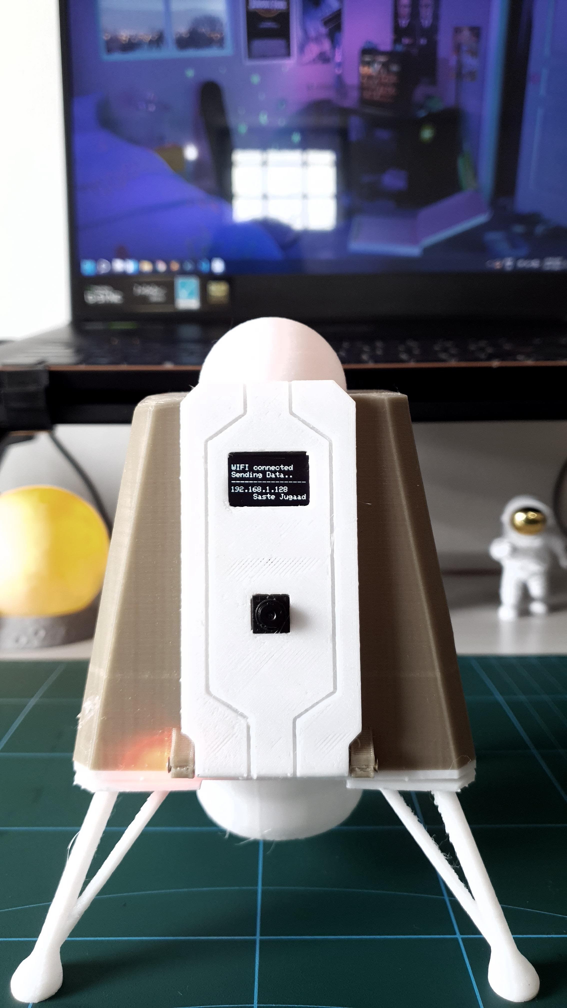 Moon Lander Simulator : 9 Steps (with Pictures) - Instructables