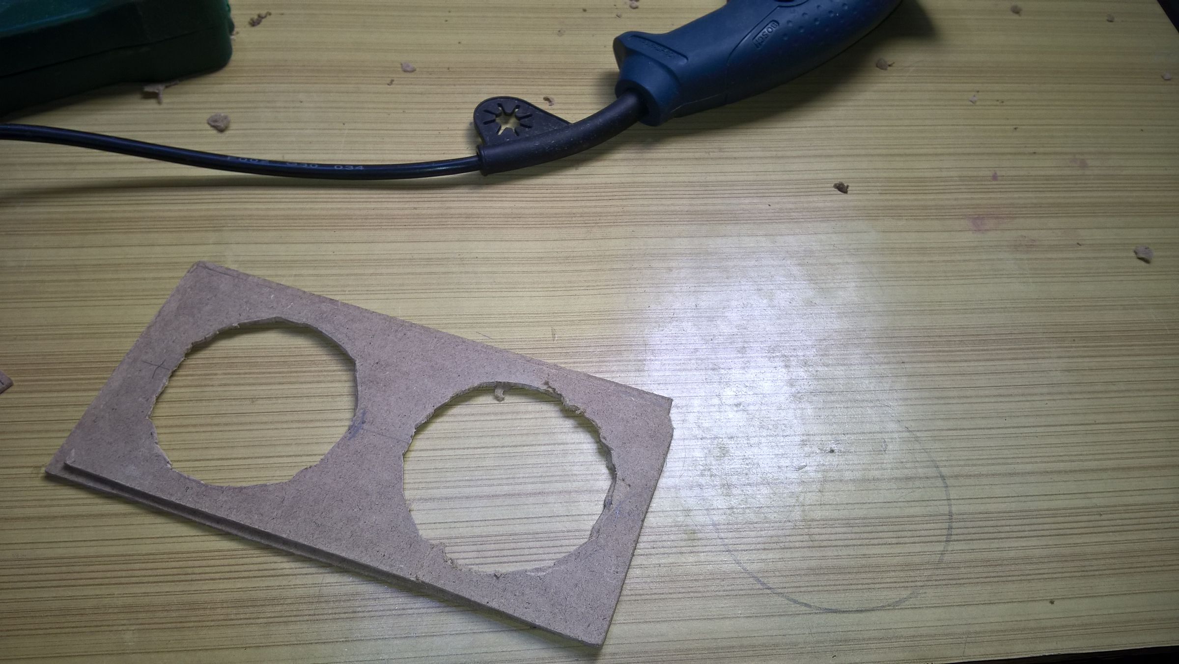 Make Your Own Cheap Portable MP3 Player (Bluetooth, USB, AUX, SD Card ...