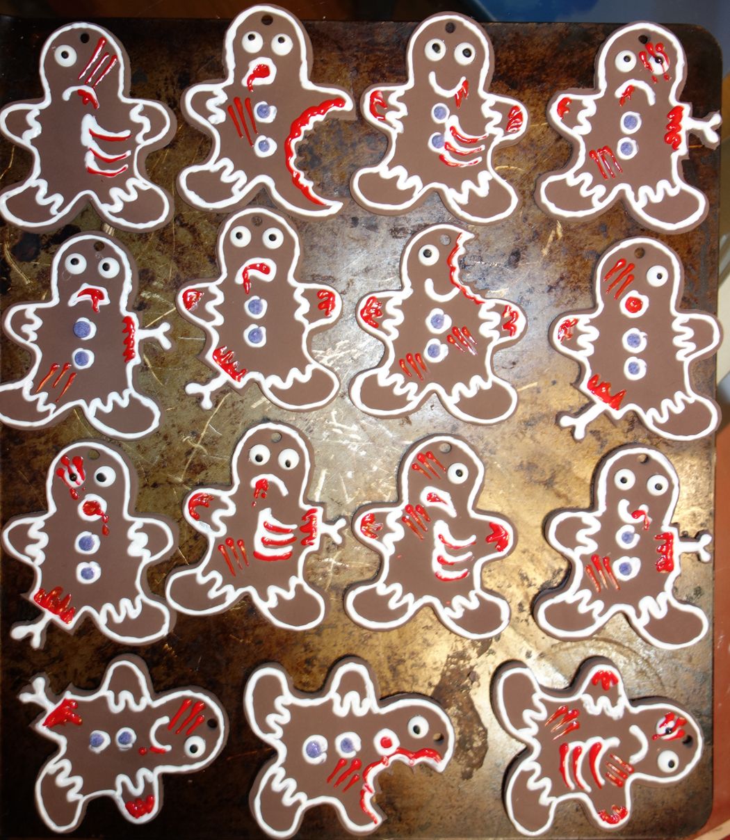 Zombie Gingerbread Ornament : 5 Steps (with Pictures) - Instructables