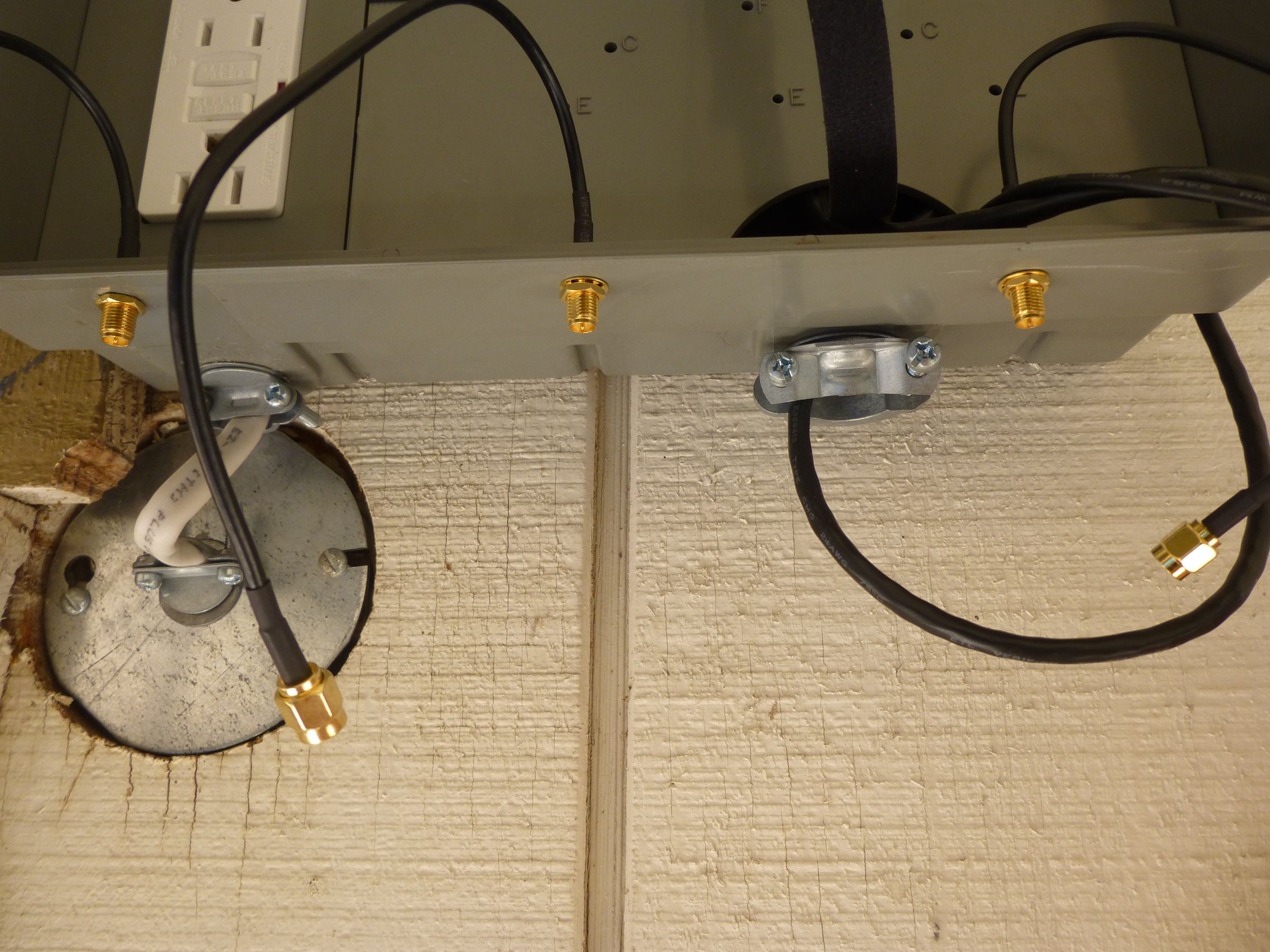 Outdoor Router Cabinet : 24 Steps - Instructables