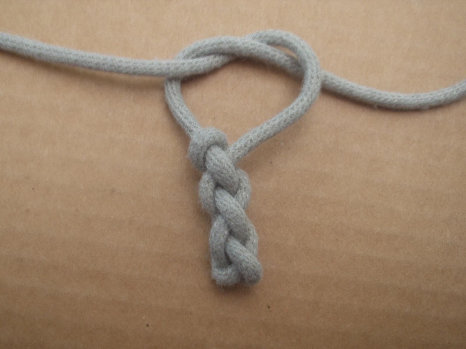 Long Two BIght TH Knot : 16 Steps - Instructables