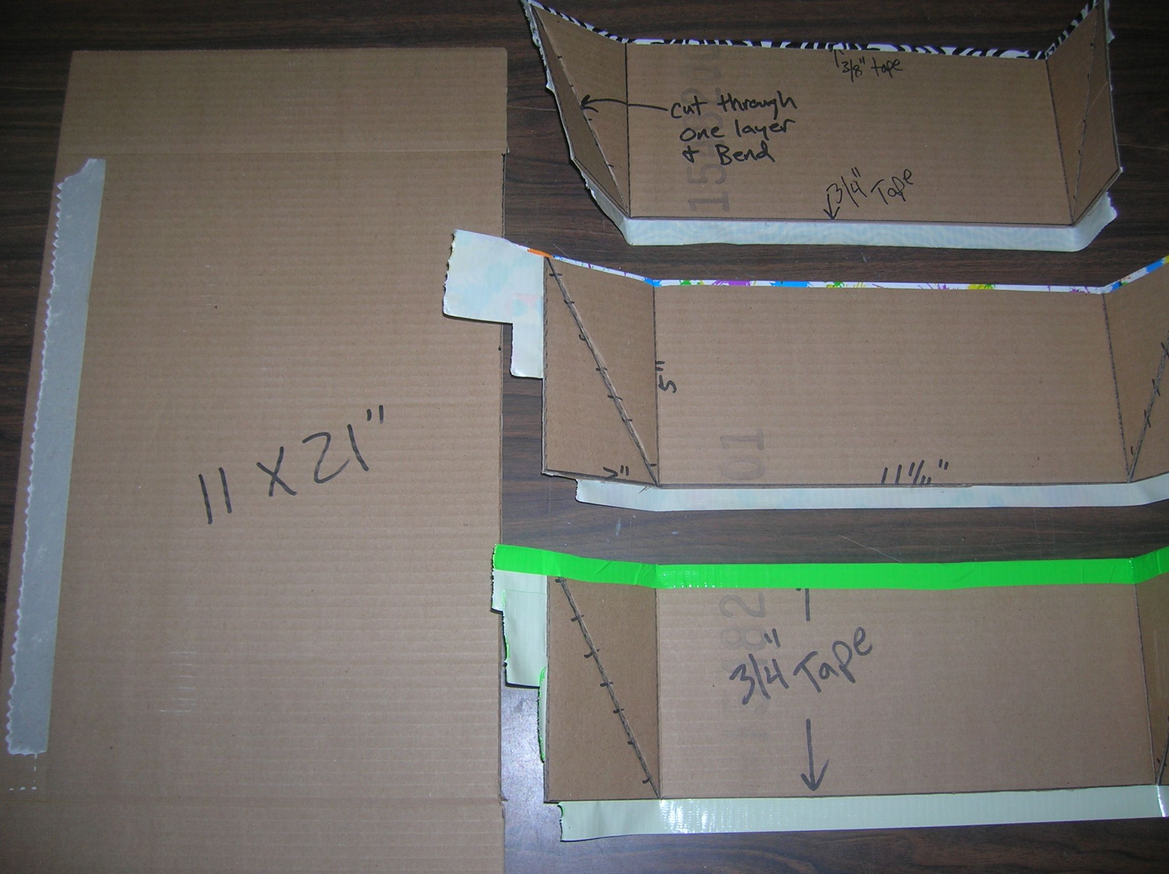 Mail Holder - Duct Tape / UPS Box : 13 Steps - Instructables