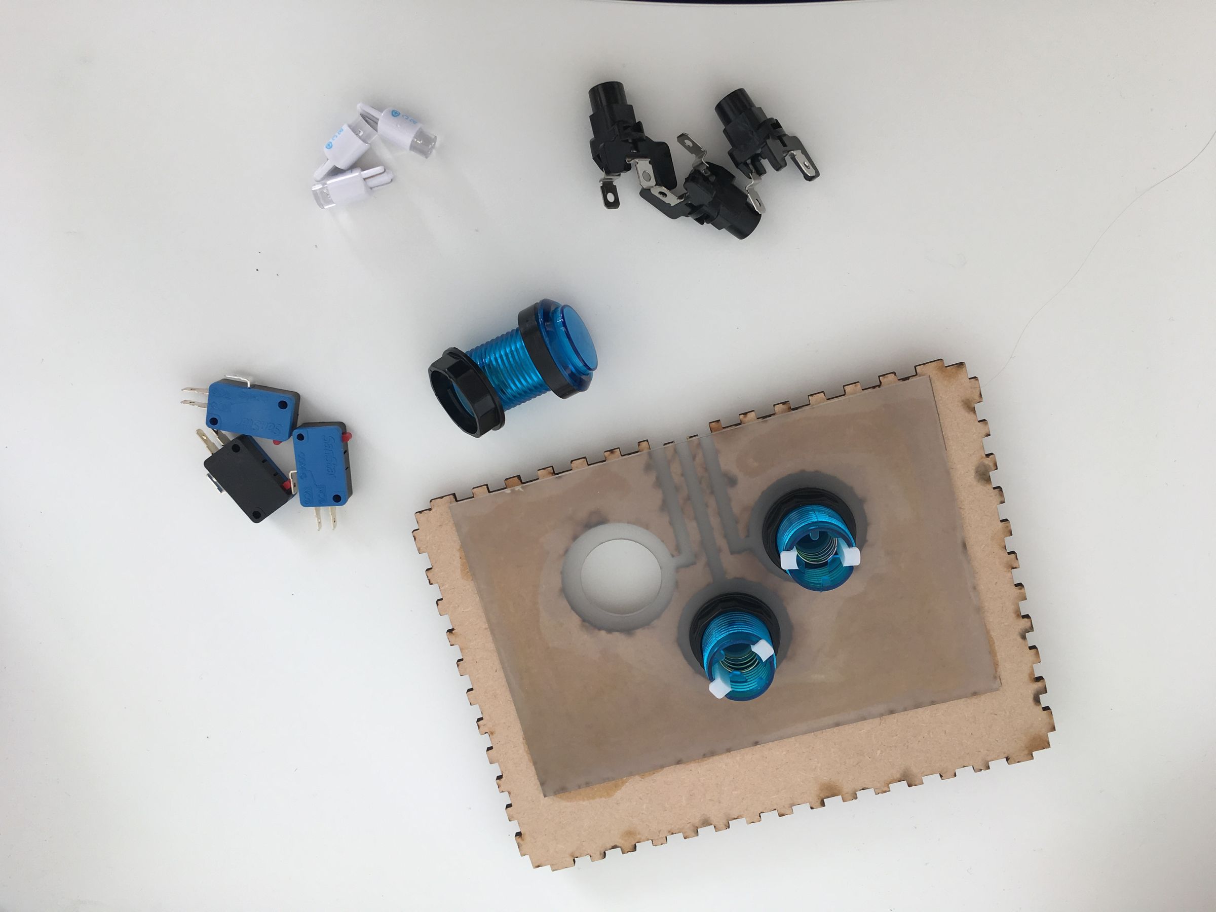 Plug and Play Arcade Buttons : 7 Steps (with Pictures) - Instructables