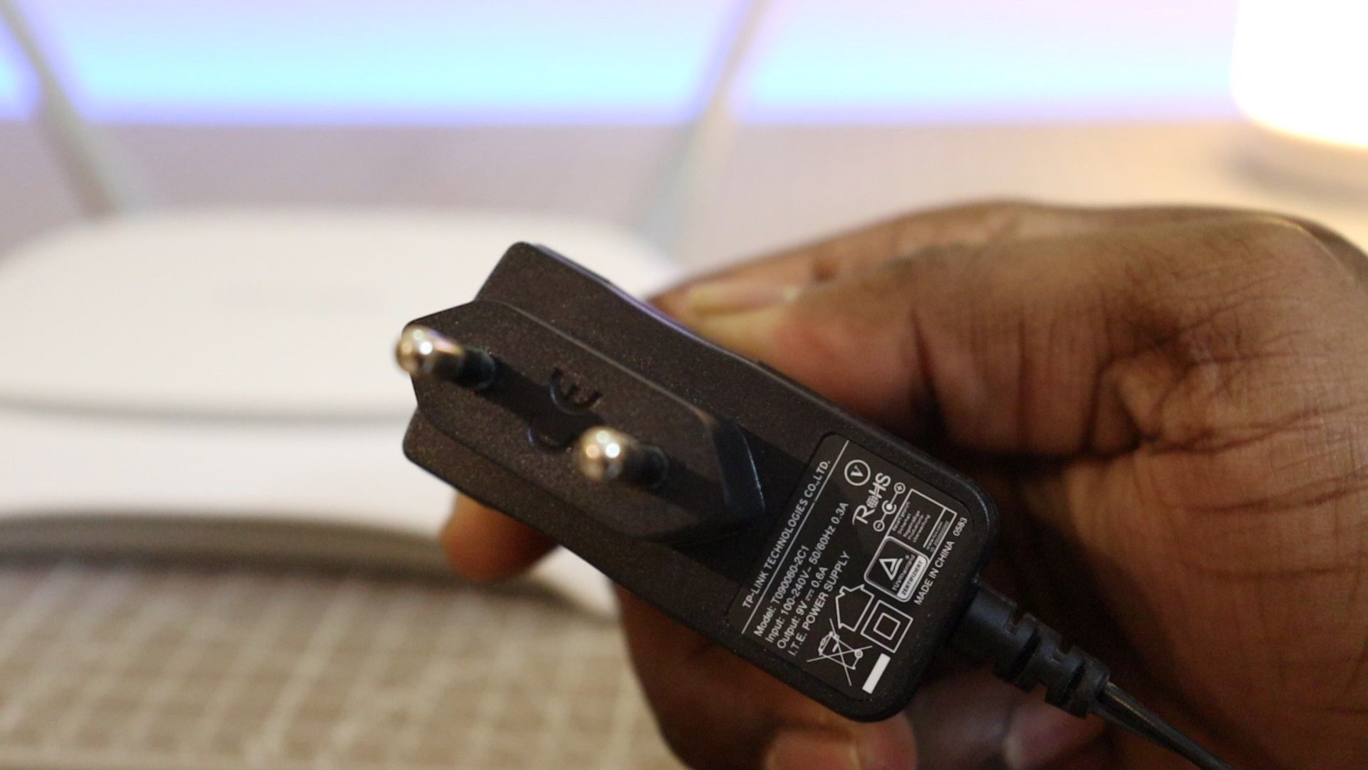 DIY Mini UPS for Wifi Router : 11 Steps - Instructables