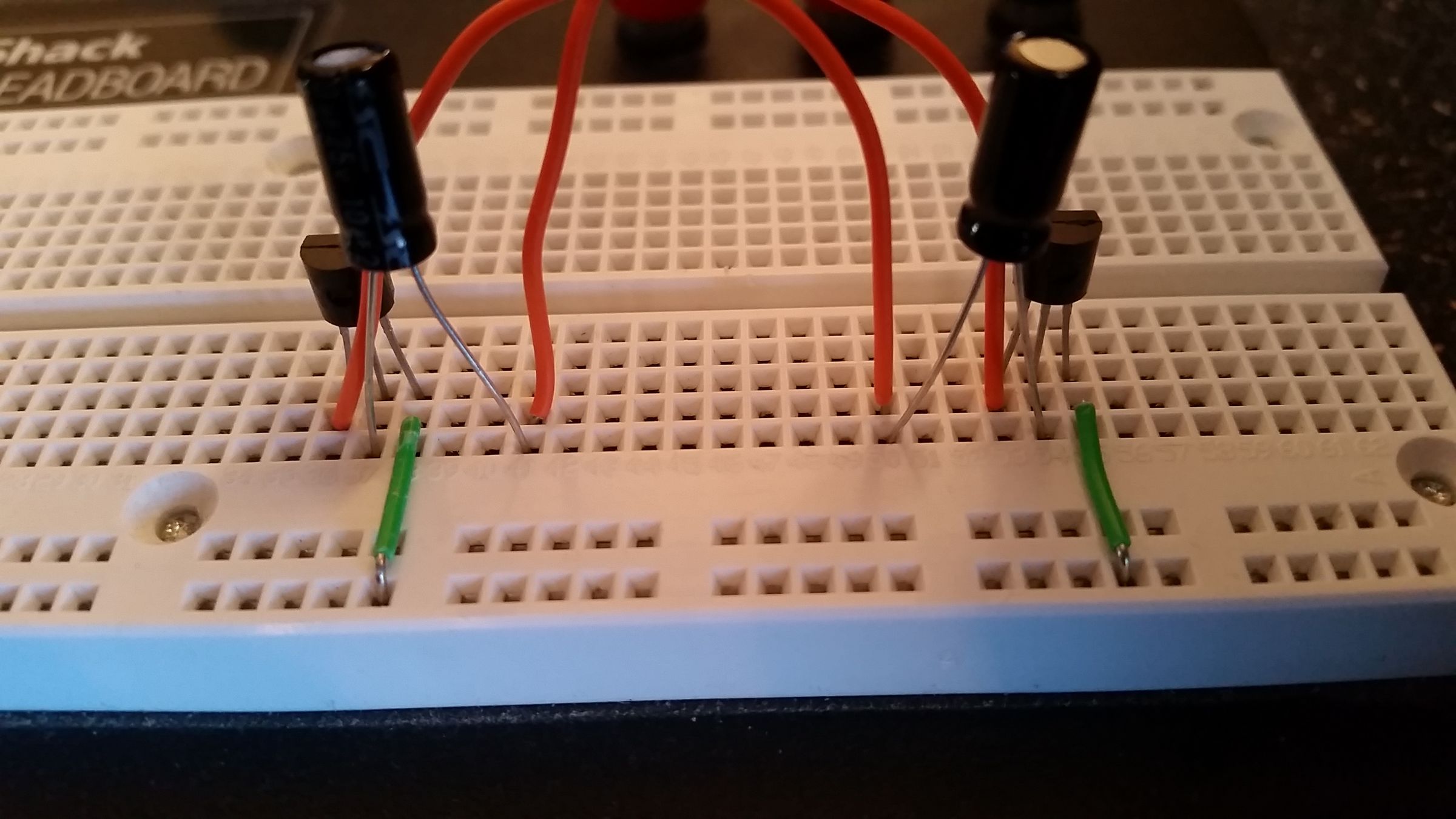 Simple Blinking LED Circuit : 5 Steps (with Pictures) - Instructables