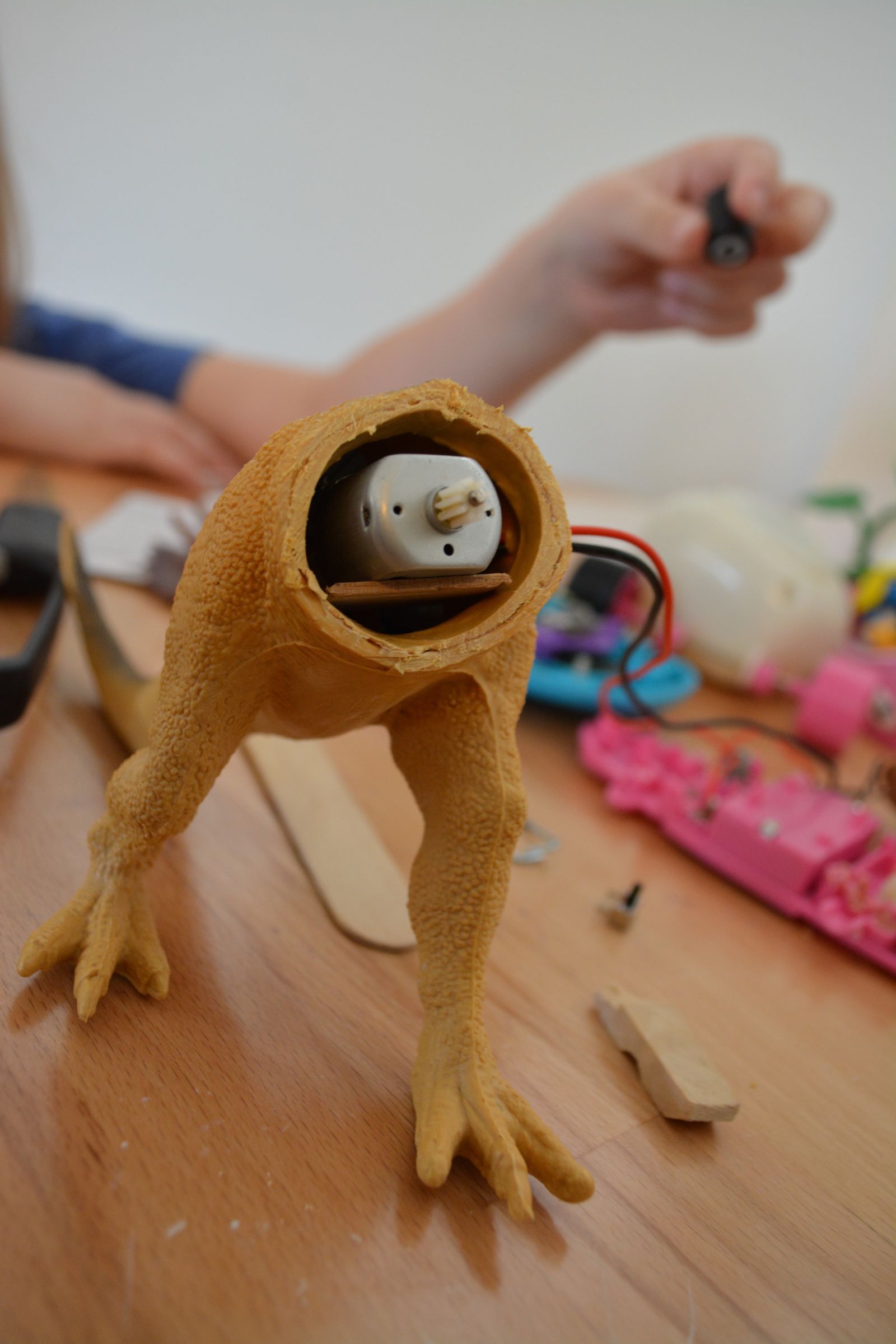 Take Apart and Rebuild Toys : 10 Steps (with Pictures) - Instructables
