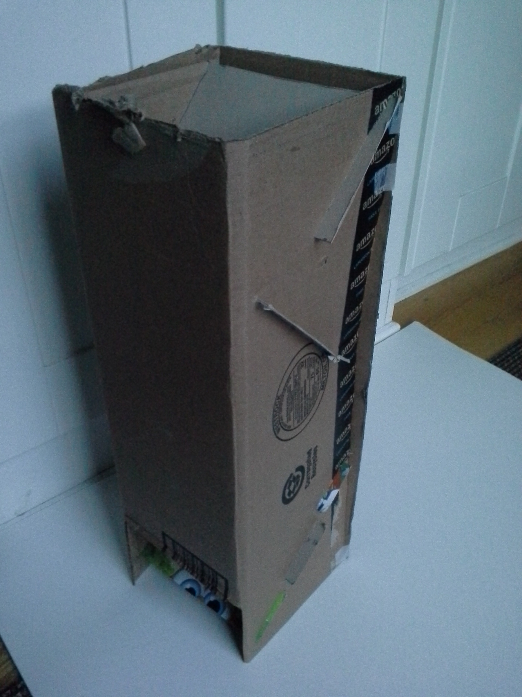Easy Dice Tower (cardboard, Common Household Items, No Power Tools) : 4 ...