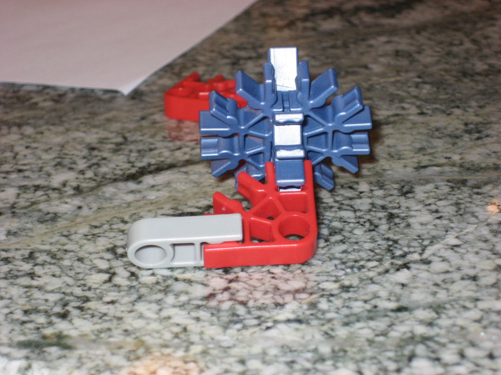 The Smallest Powerful Knex Grenade!!! : 6 Steps - Instructables