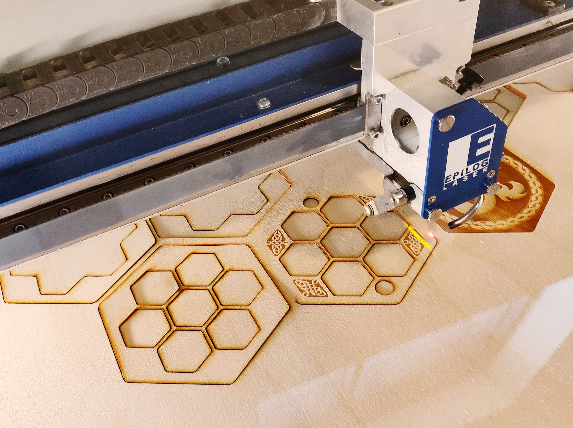 Laser Cut Magnetic Dice Boxes : 12 Steps (with Pictures) - Instructables