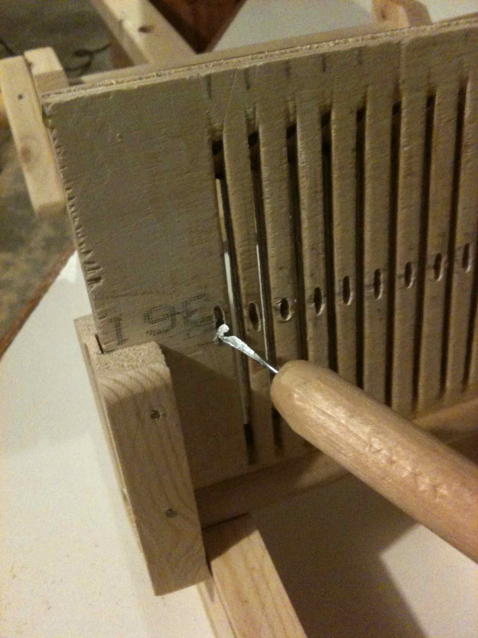 Scrapwood Loom : 16 Steps (with Pictures) - Instructables