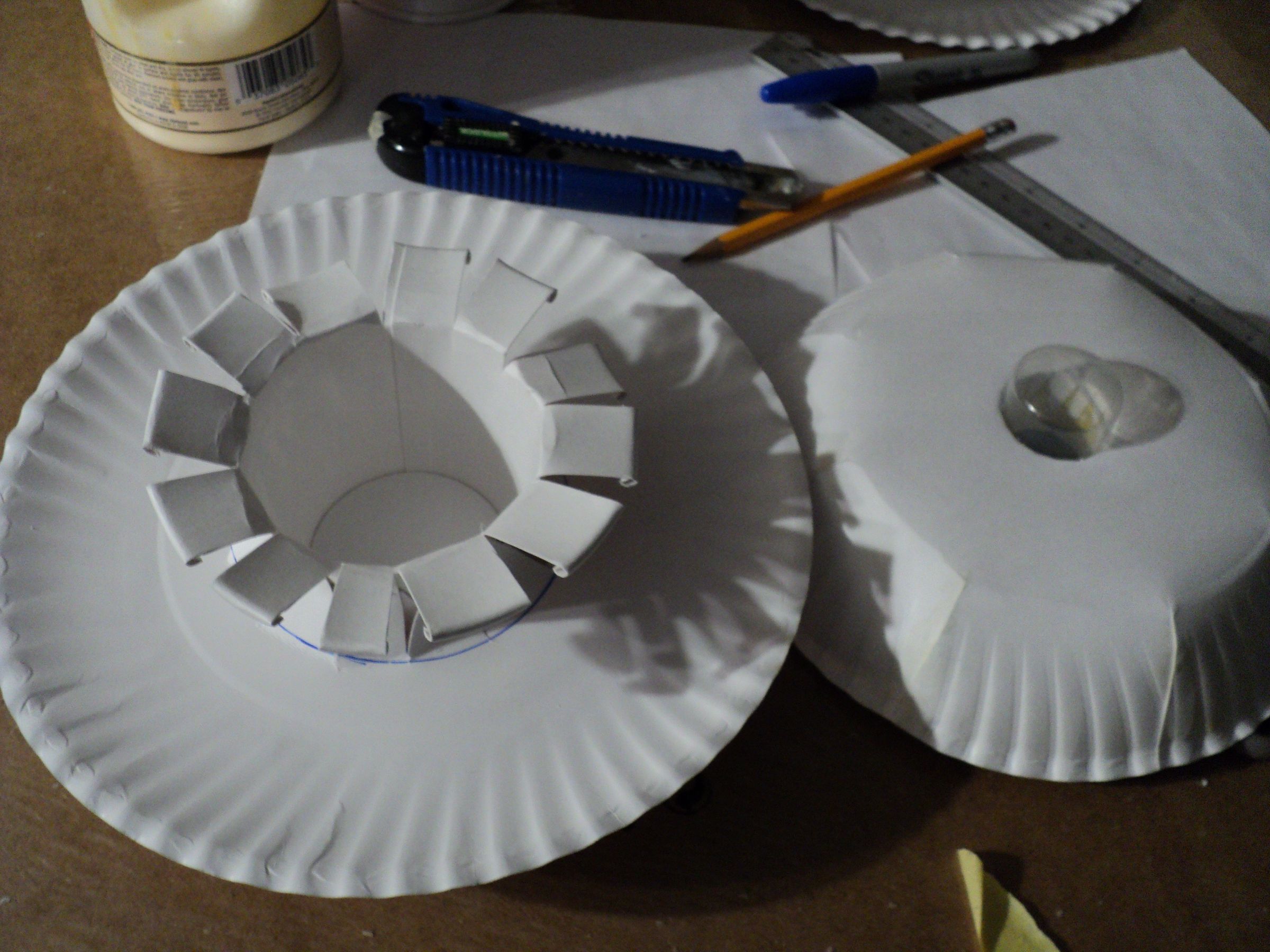Paper Plate Papercraft Spacecraft Craft : 8 Steps (with Pictures ...