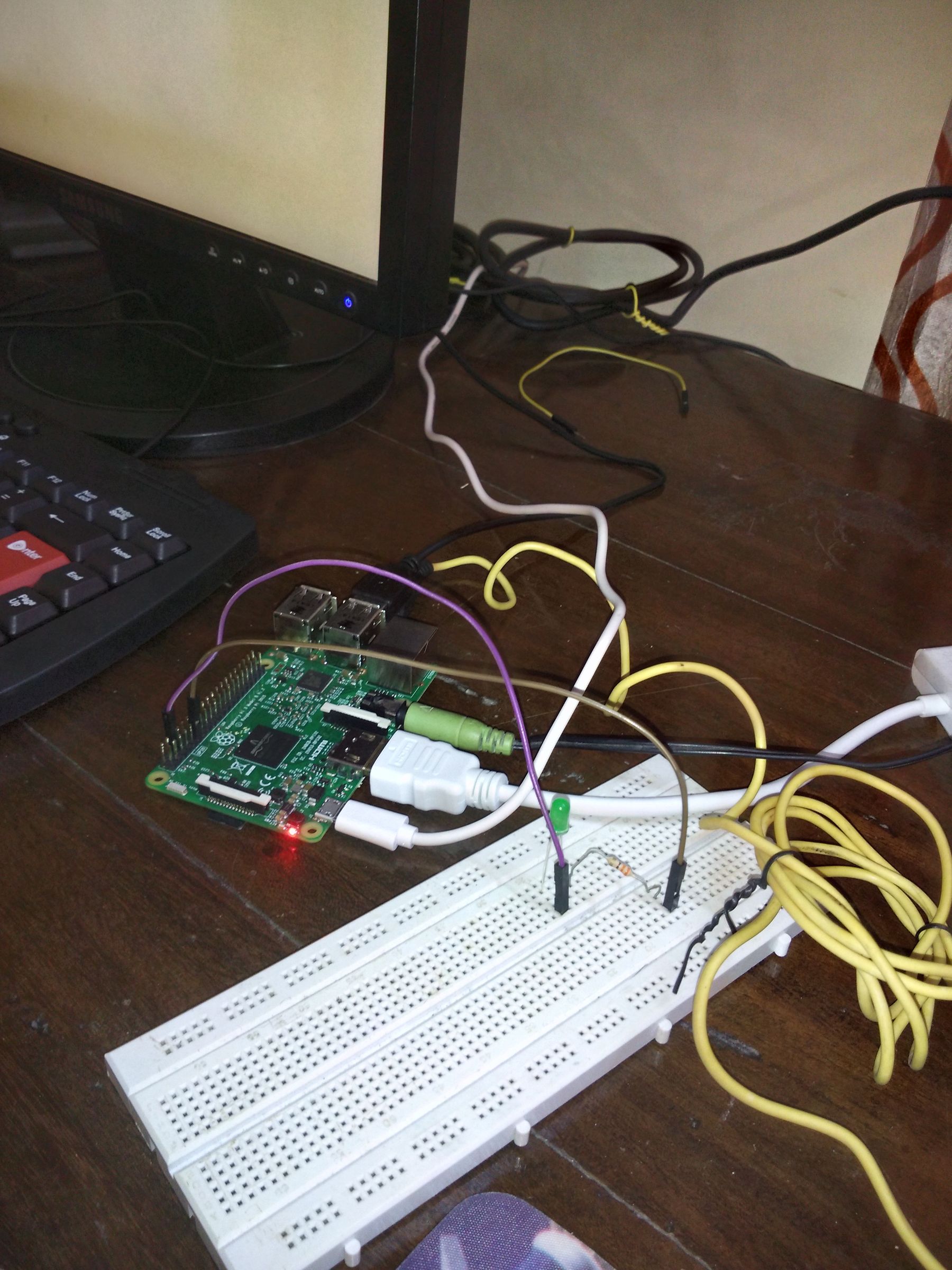 Wifi Controlled LED Using Raspberry Pi 3 : 7 Steps - Instructables