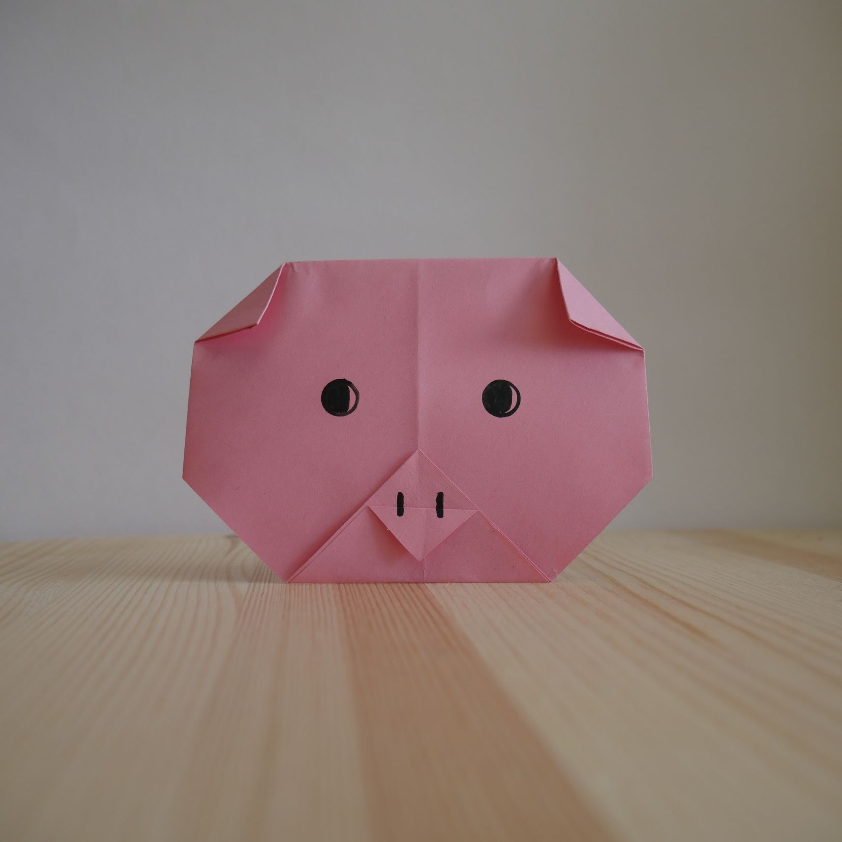 Origami Pig : 7 Steps - Instructables