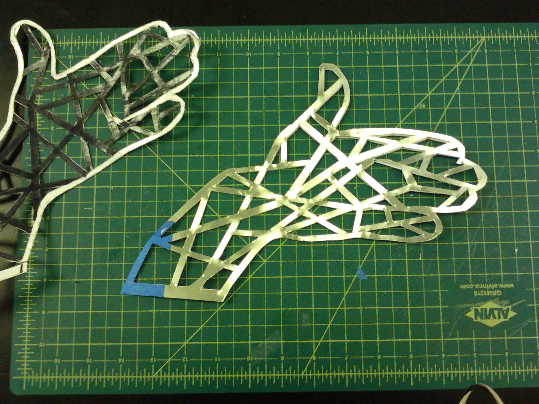 How to Chisel Aluminum Flashing Into Any Design or Sculpture : 10 Steps ...