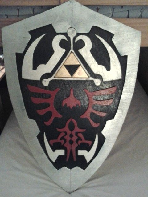 (Legend of Zelda) Hyrule Shield : 5 Steps - Instructables