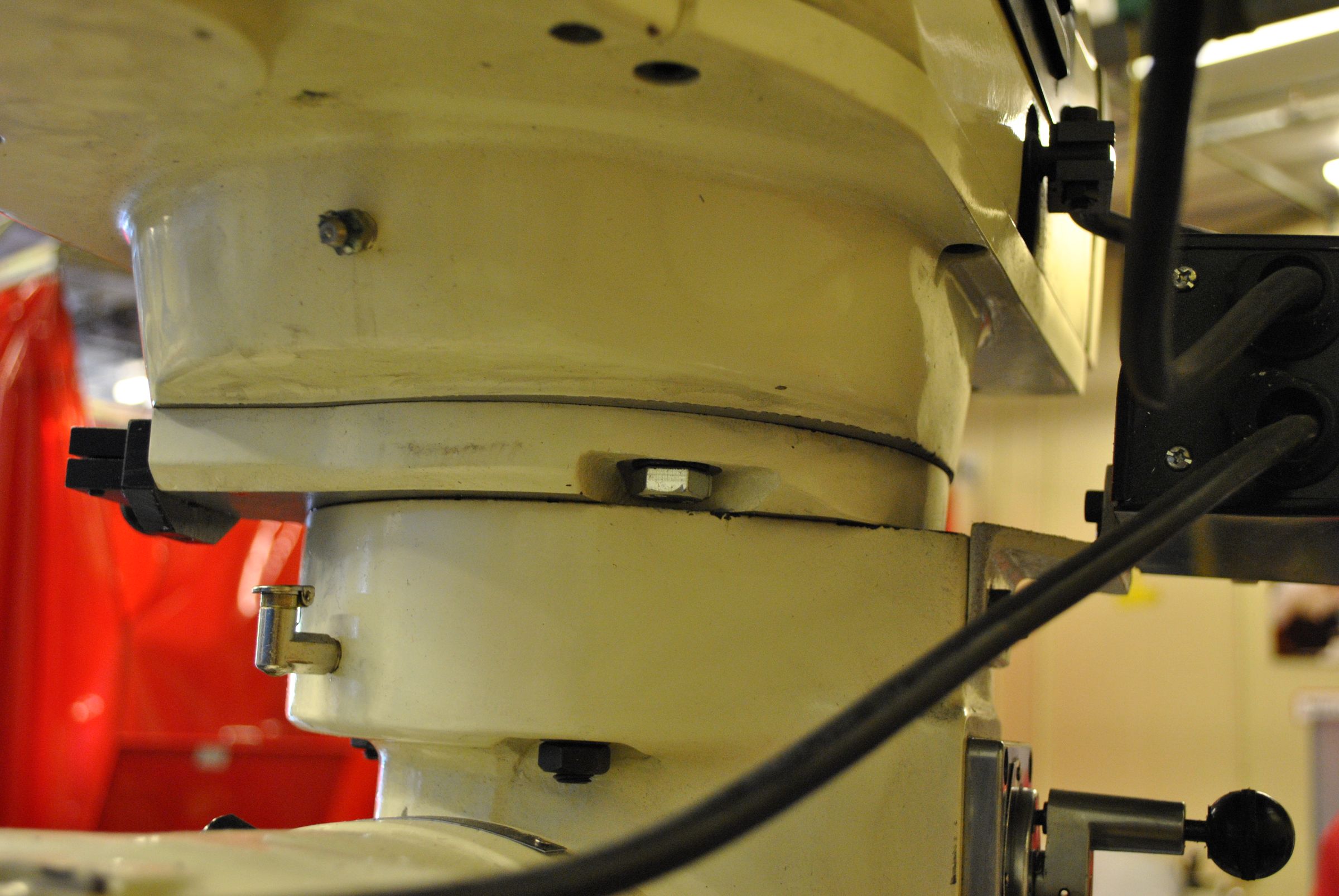 Oiling a Turret Mill : 4 Steps - Instructables