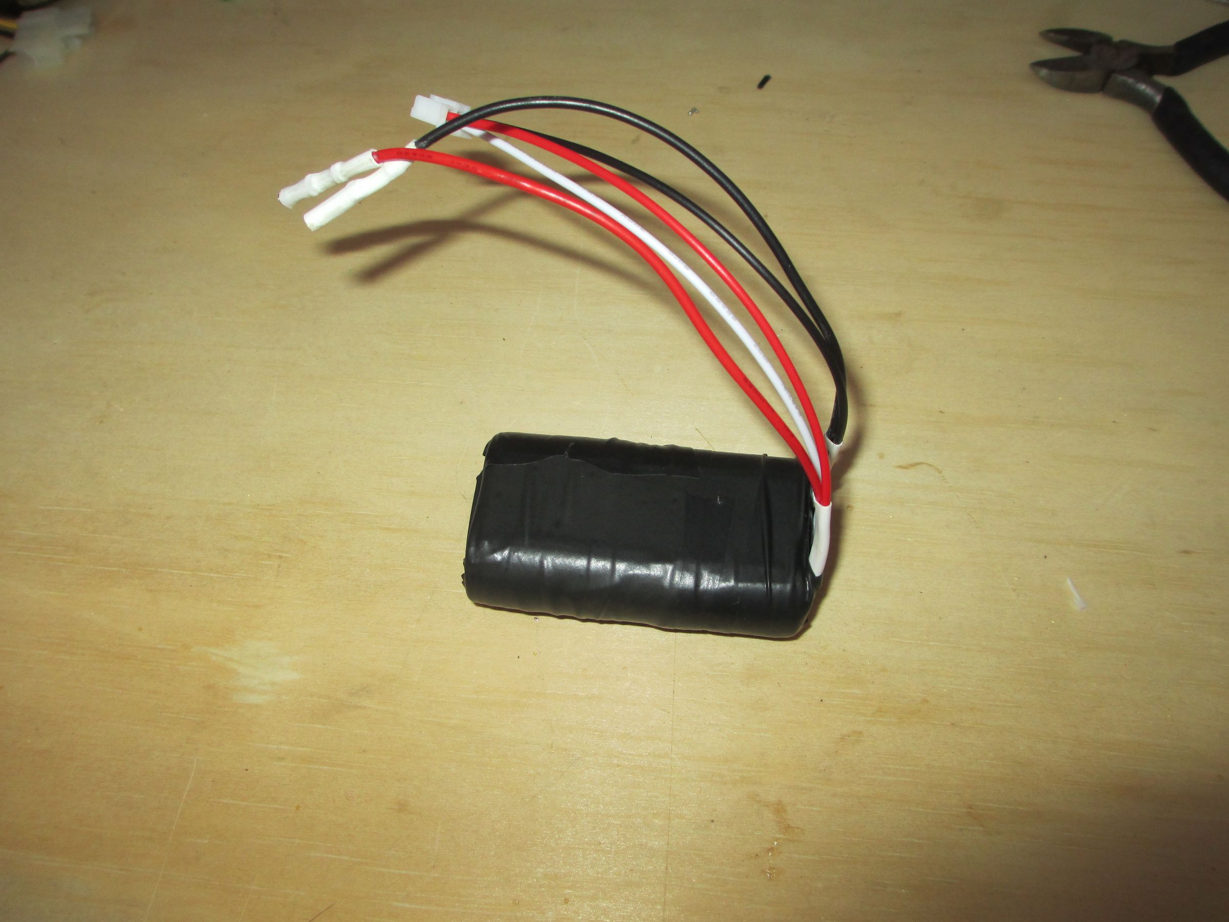 DIY Multi-Cell Battery Pack : 4 Steps - Instructables