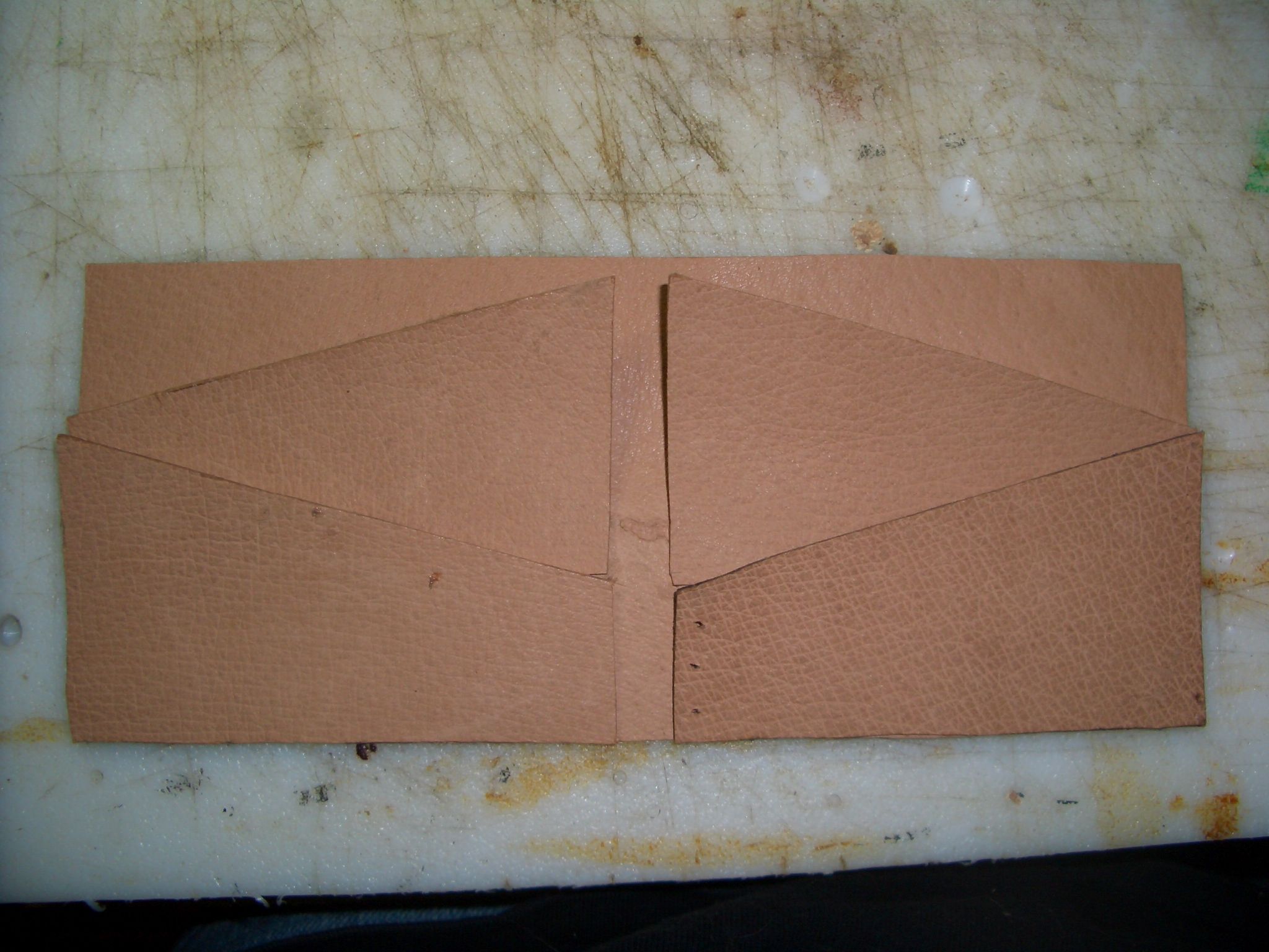 Long-Lasting Leather Wallet : 8 Steps (with Pictures) - Instructables