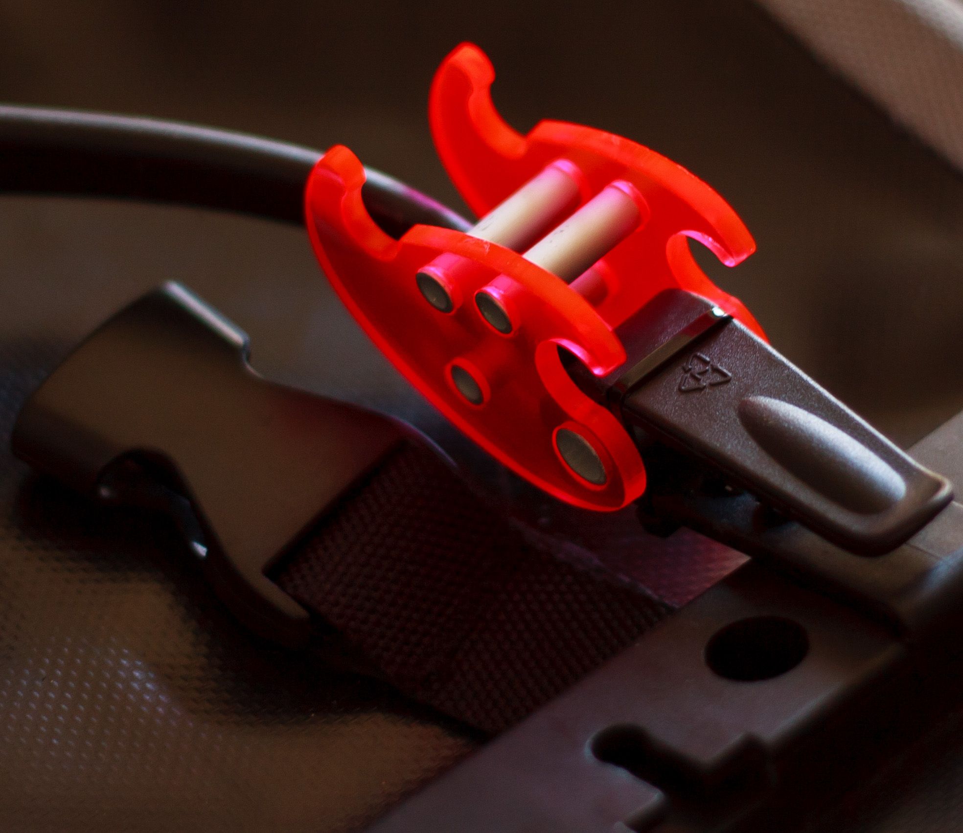 Safe Clasps for Bike Pannier Bags : 15 Steps (with Pictures ...