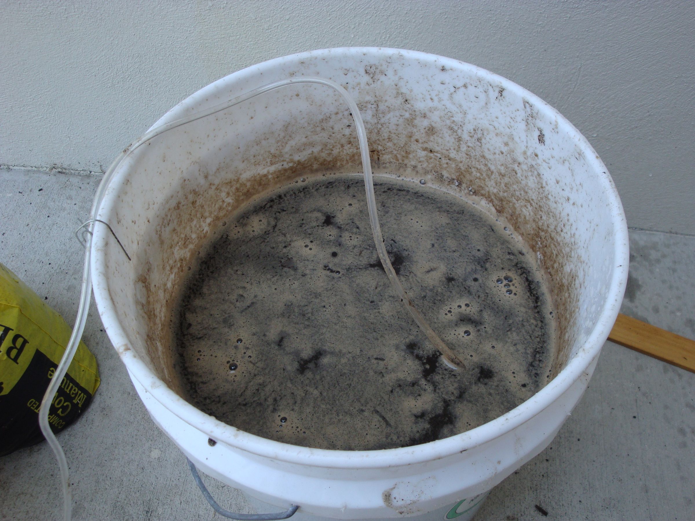 Making Compost Tea : 5 Steps (with Pictures) - Instructables