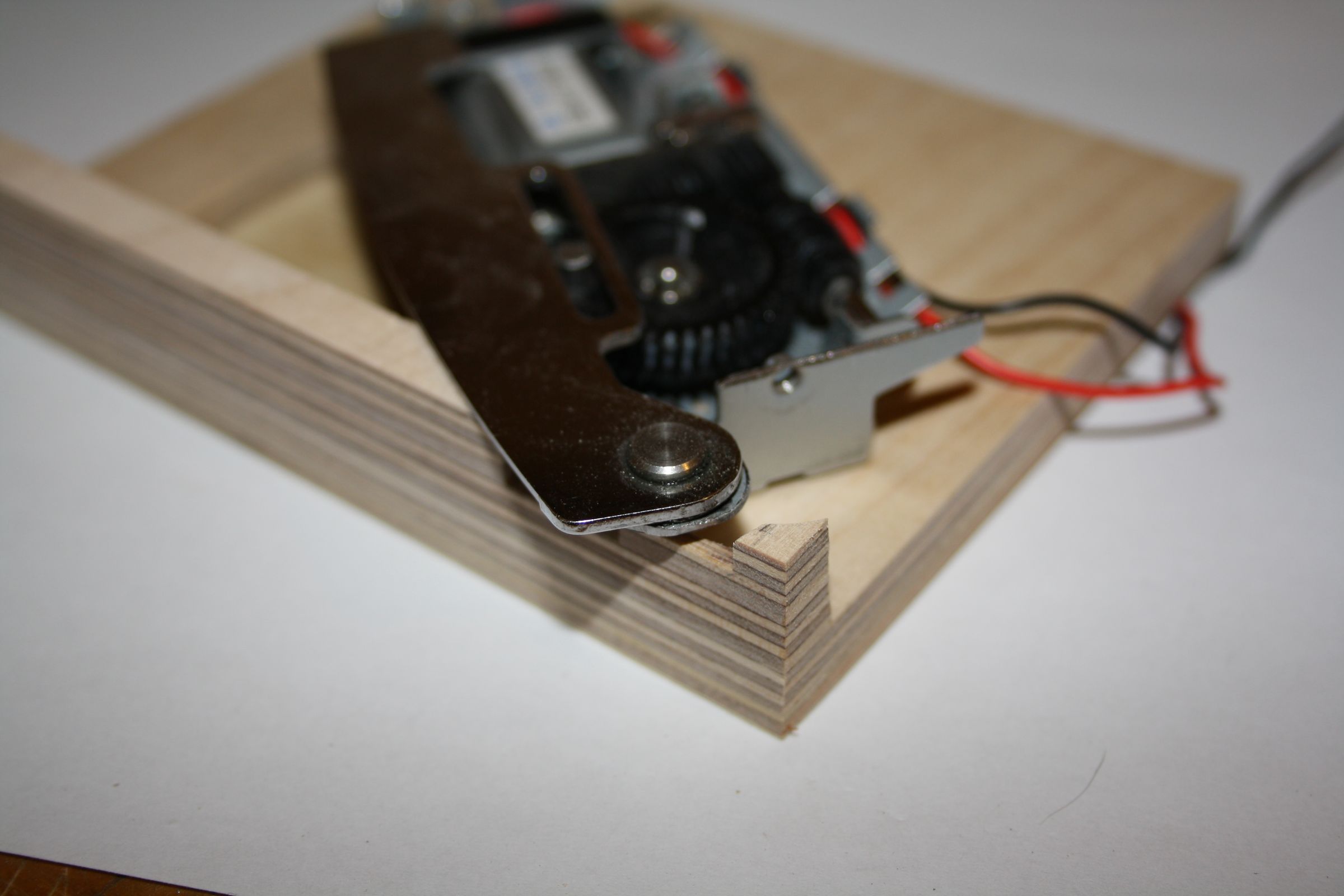 Table-Top Scissors | the Cutting Edge of Technology! : 17 Steps (with ...