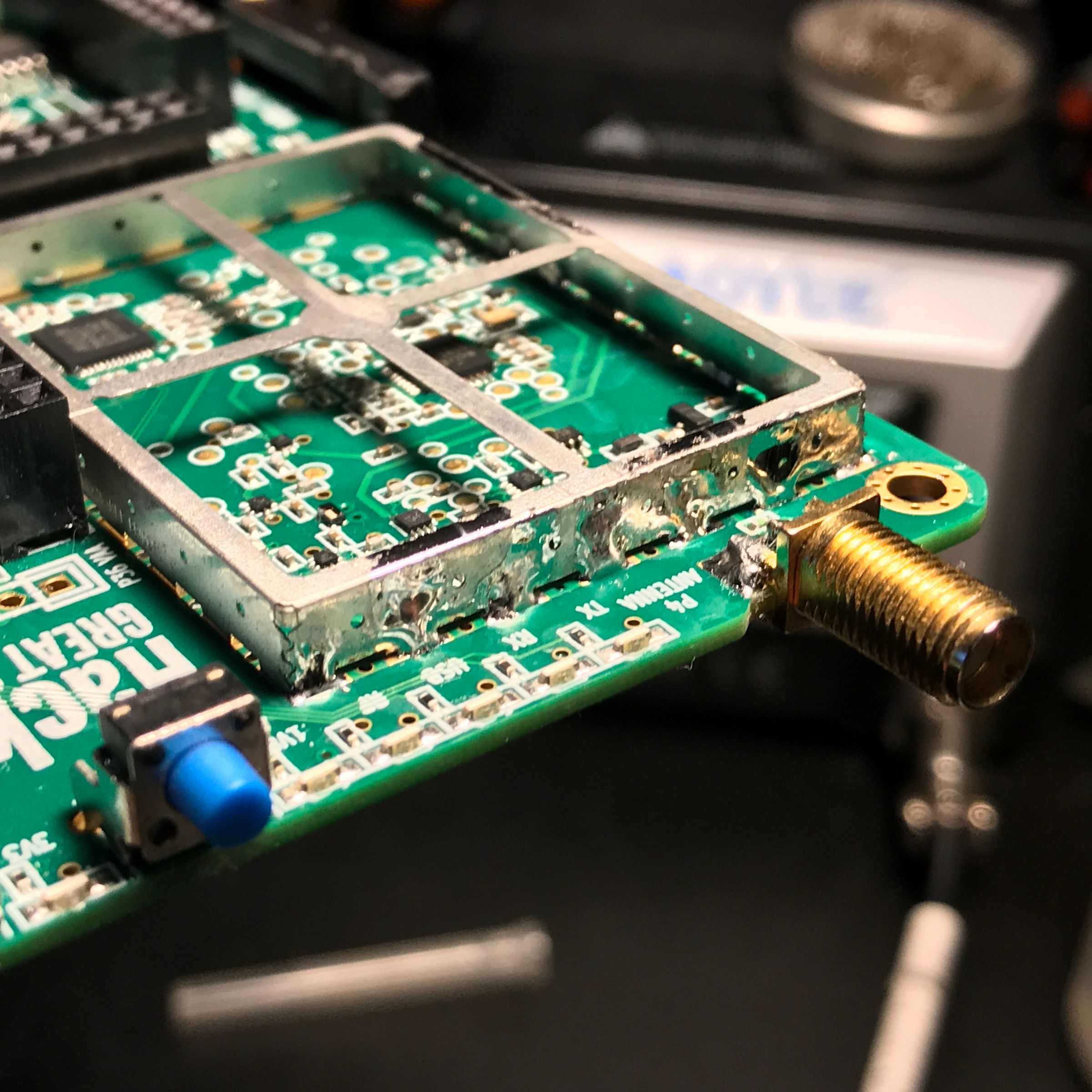 HackRF Shielding Kit Installation : 4 Steps - Instructables