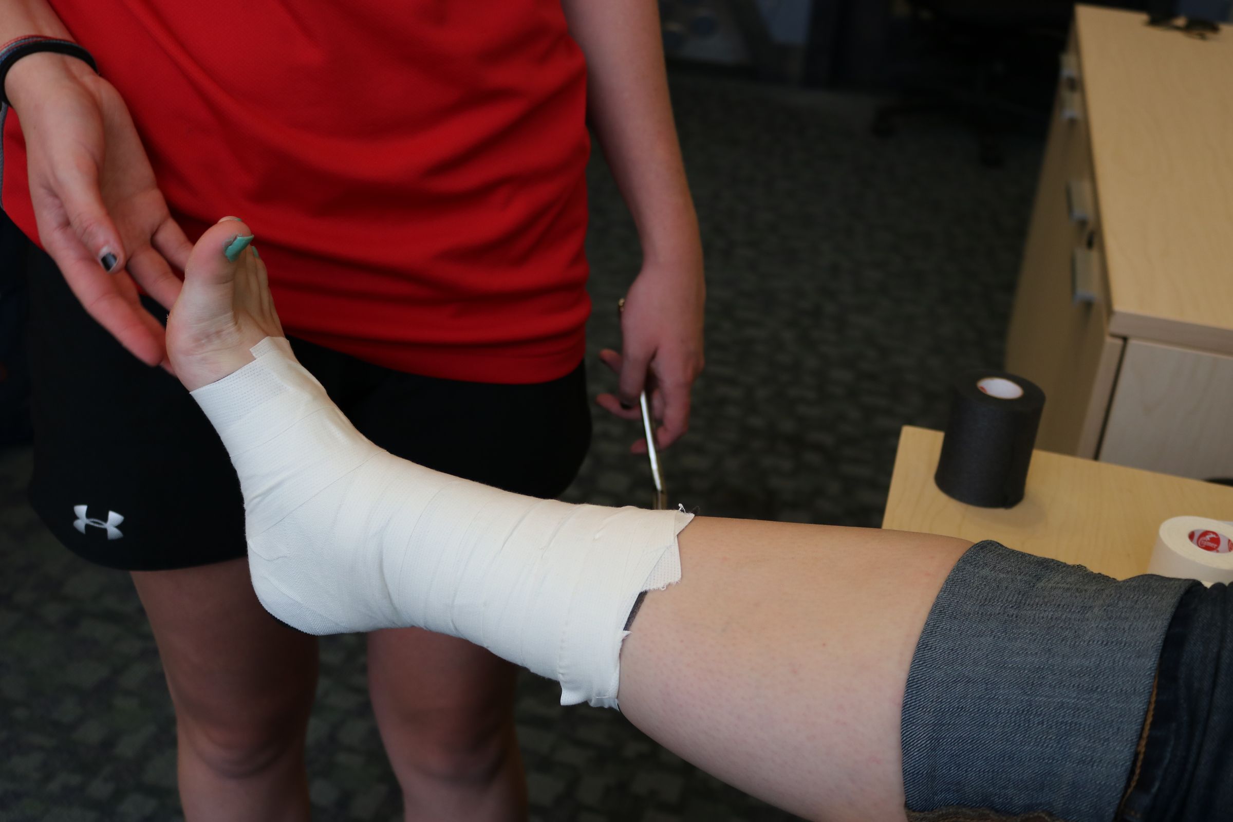 Ankle Taping Made Easy : 17 Steps (with Pictures) - Instructables