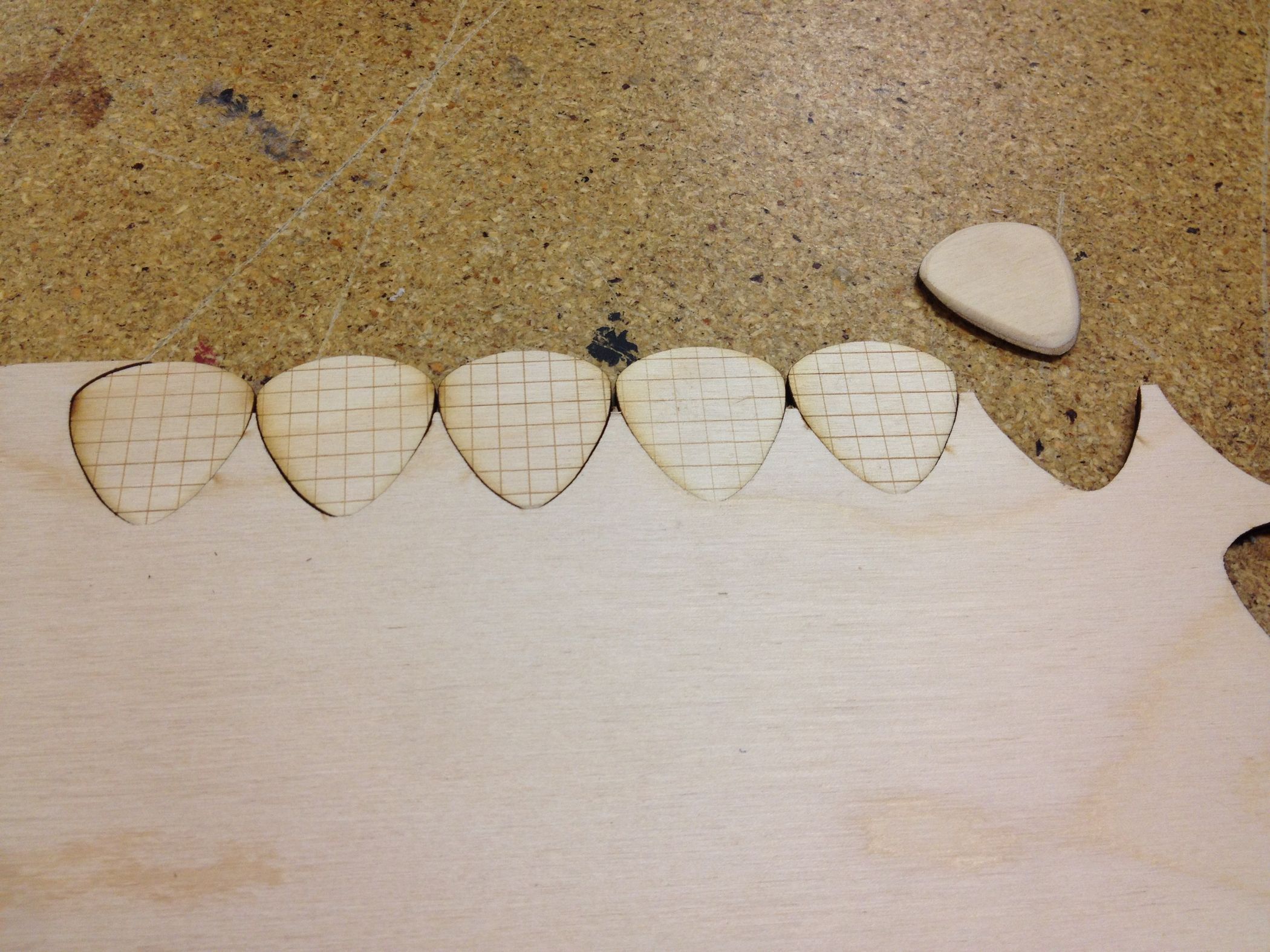 Laser Cutter Guitar Picks - Instructables